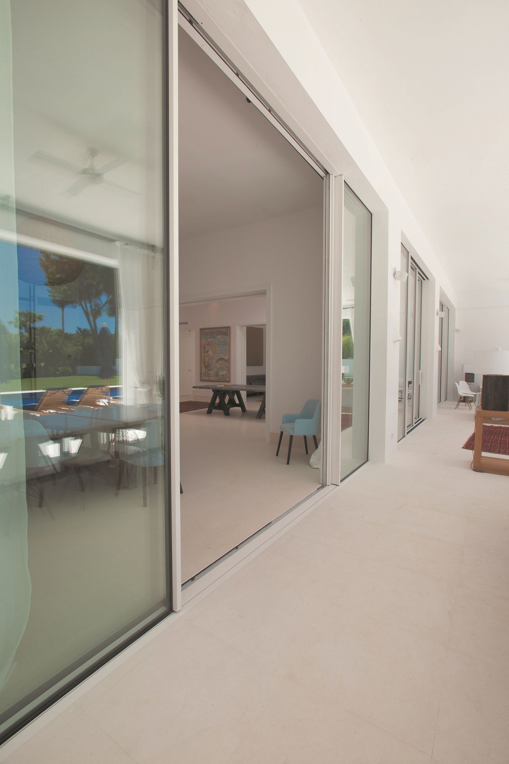 Aluminium patio door HI-FINITY By Reynaers Aluminium