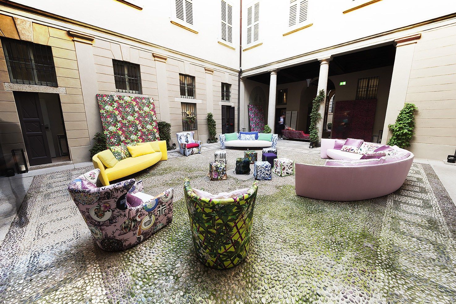 IBIZA Sectional fabric sofa By ERBA ITALIA | design Giorgio Soressi