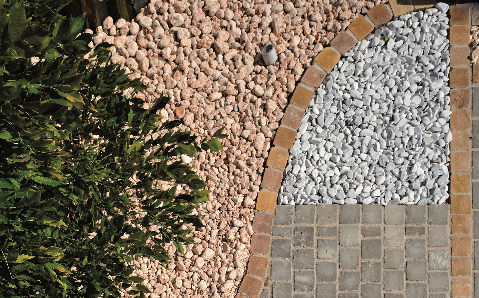 ICE BLUE | Decorative pebbles Decorative pebbles Collection By ...