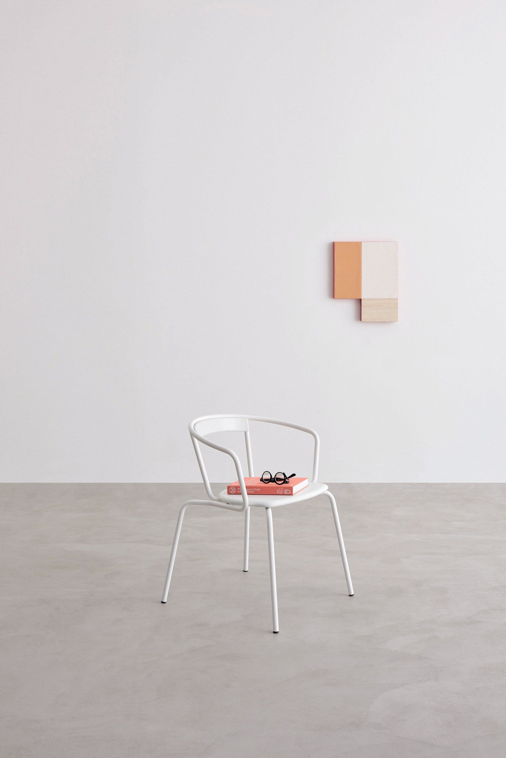 IKE | Chair By Desalto design Victor Vasilev