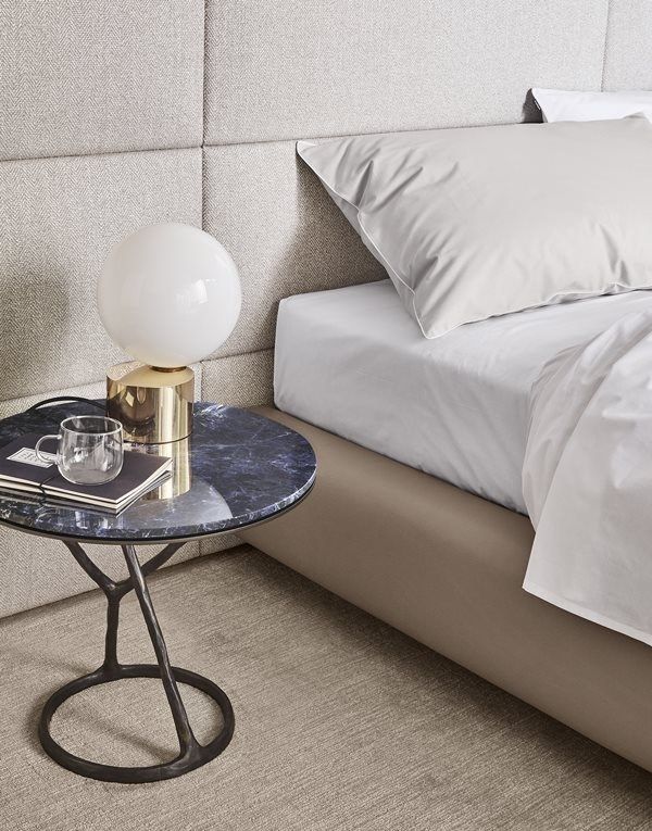 ILDA Round marble coffee table By Poliform | design Jean-Marie Massaud