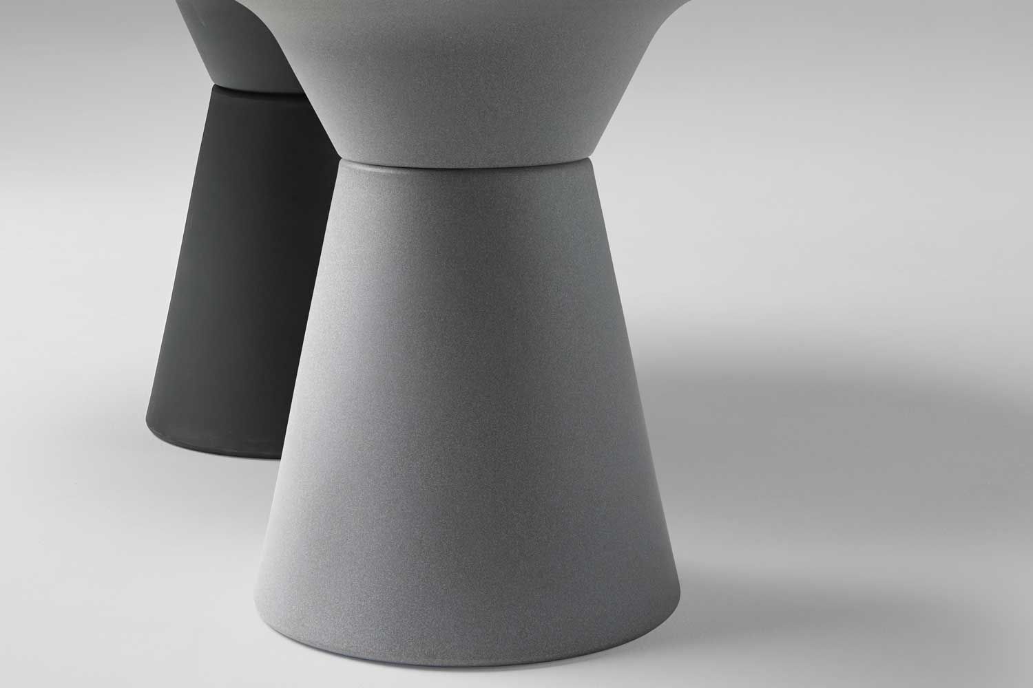 ESSENS Table base By INCLASS