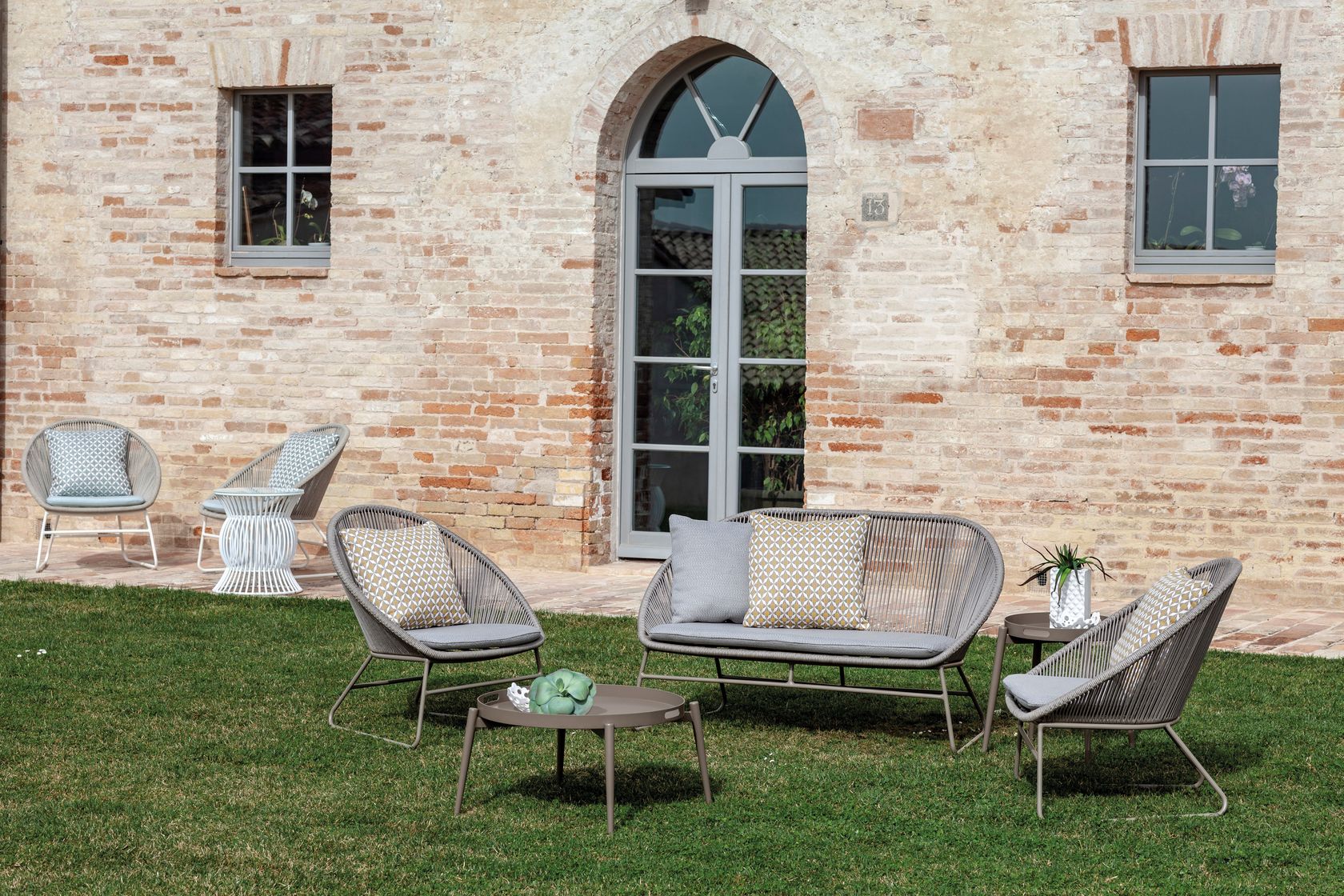 INFINITY | Garden armchair Infinity Collection By Braid