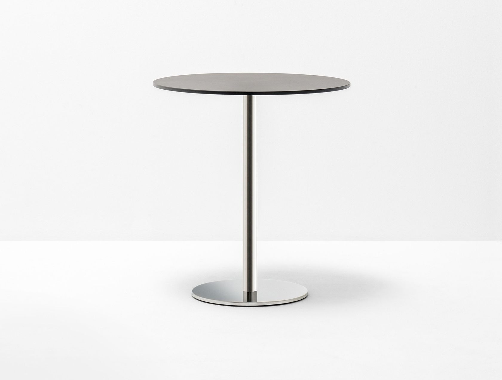 INOX round 4401 Table By Pedrali