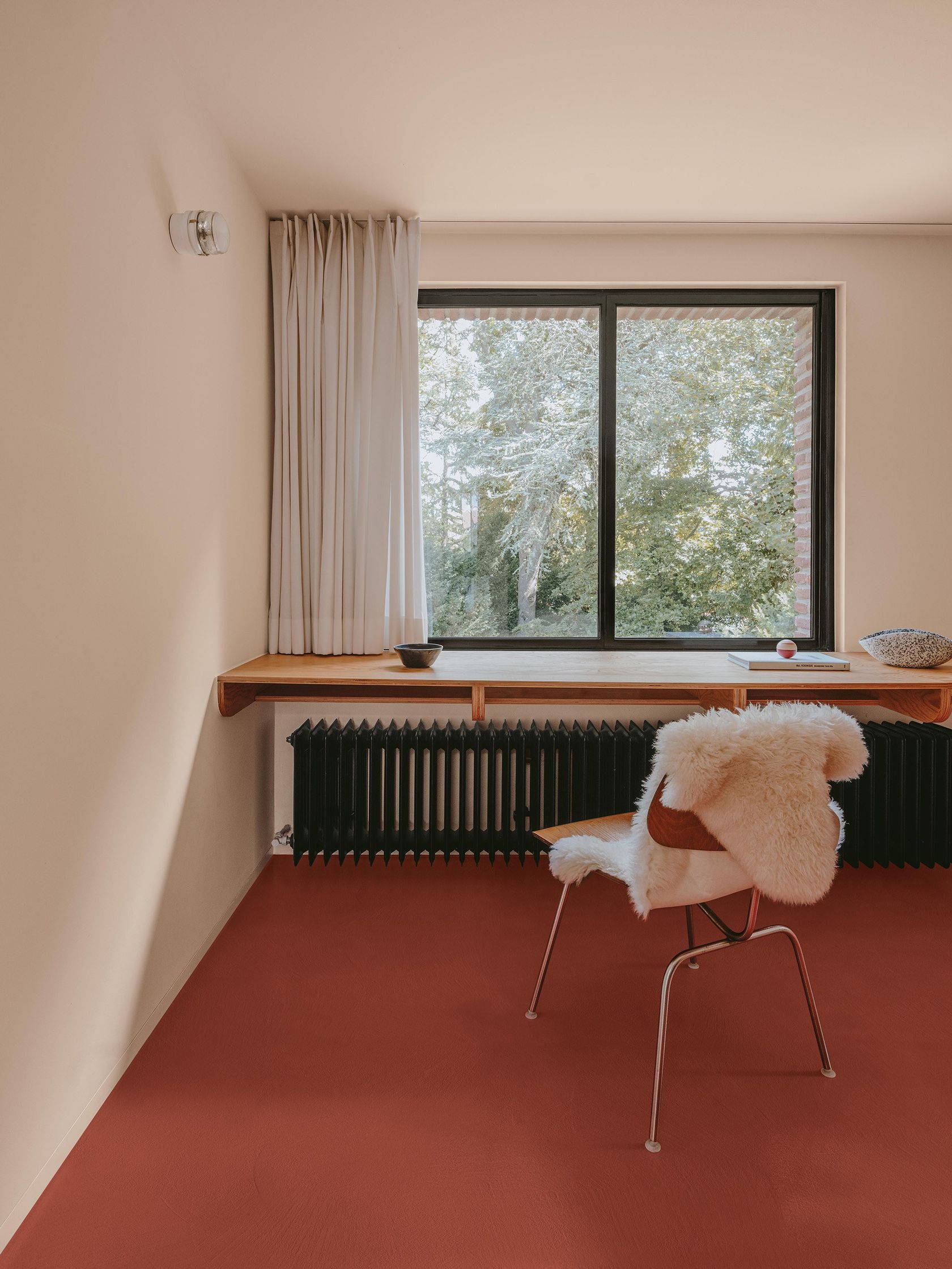 INVISIBILE Battiscopa in legno By Kerakoll Design