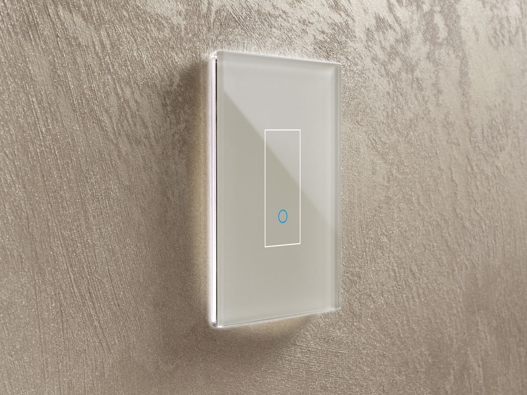 Smart switch with integrated Wi-Fi IOTTY SMART SWITCH LSWE By iotty