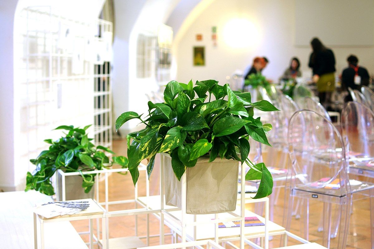 IPOT AD HOC RETAIL / EXHIBITION Modular aluminium display unit By iPot ...