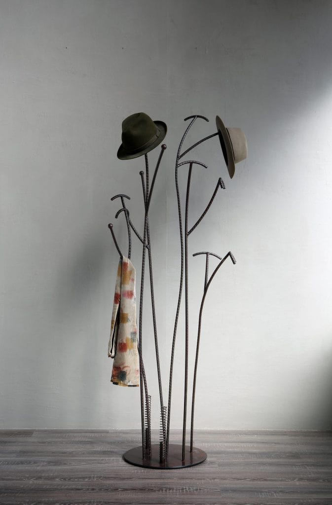 IRONY TREE Painted metal coat stand By Zeus | design Maurizio Peregalli ...