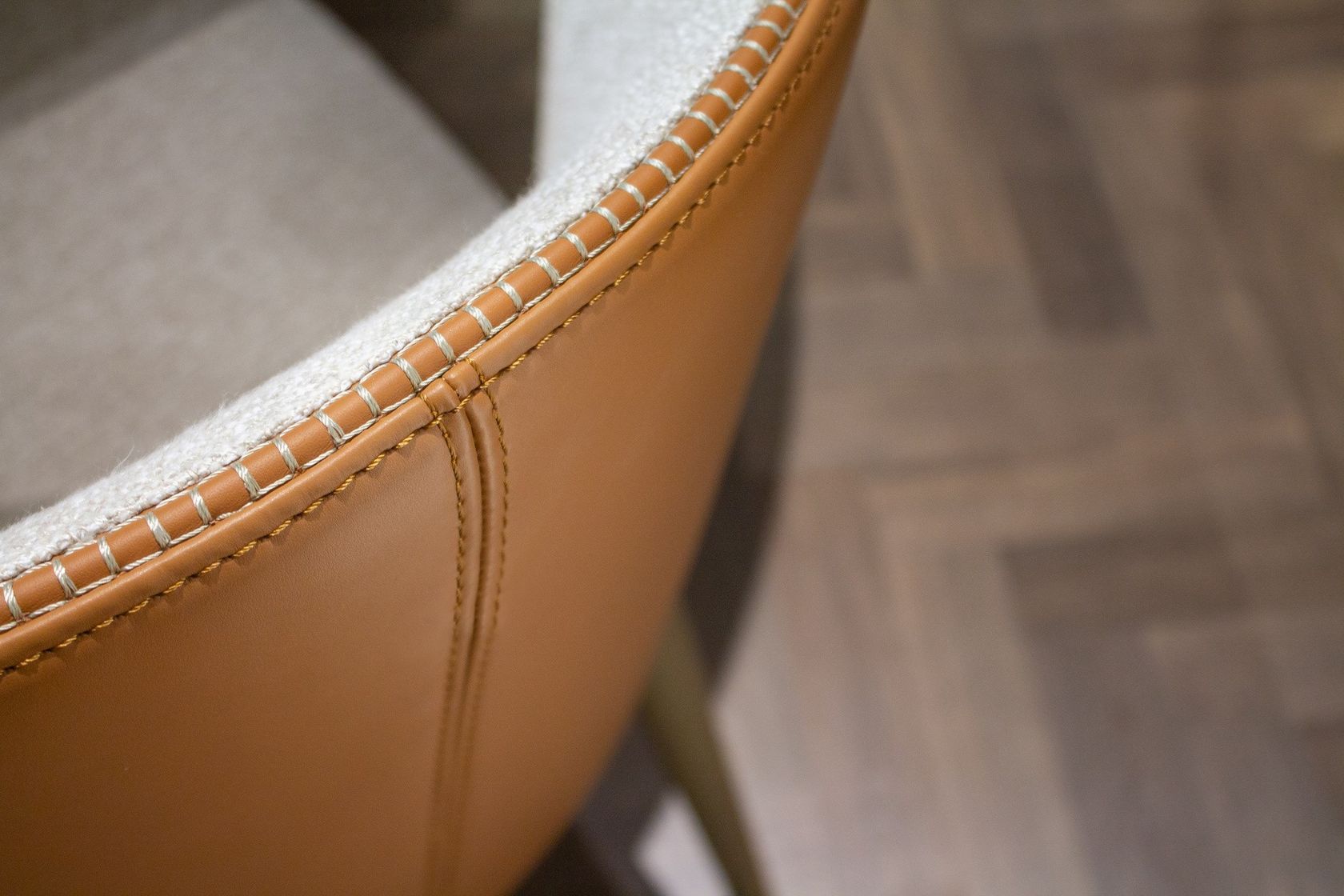 ISIDE 椅子 By Formitalia