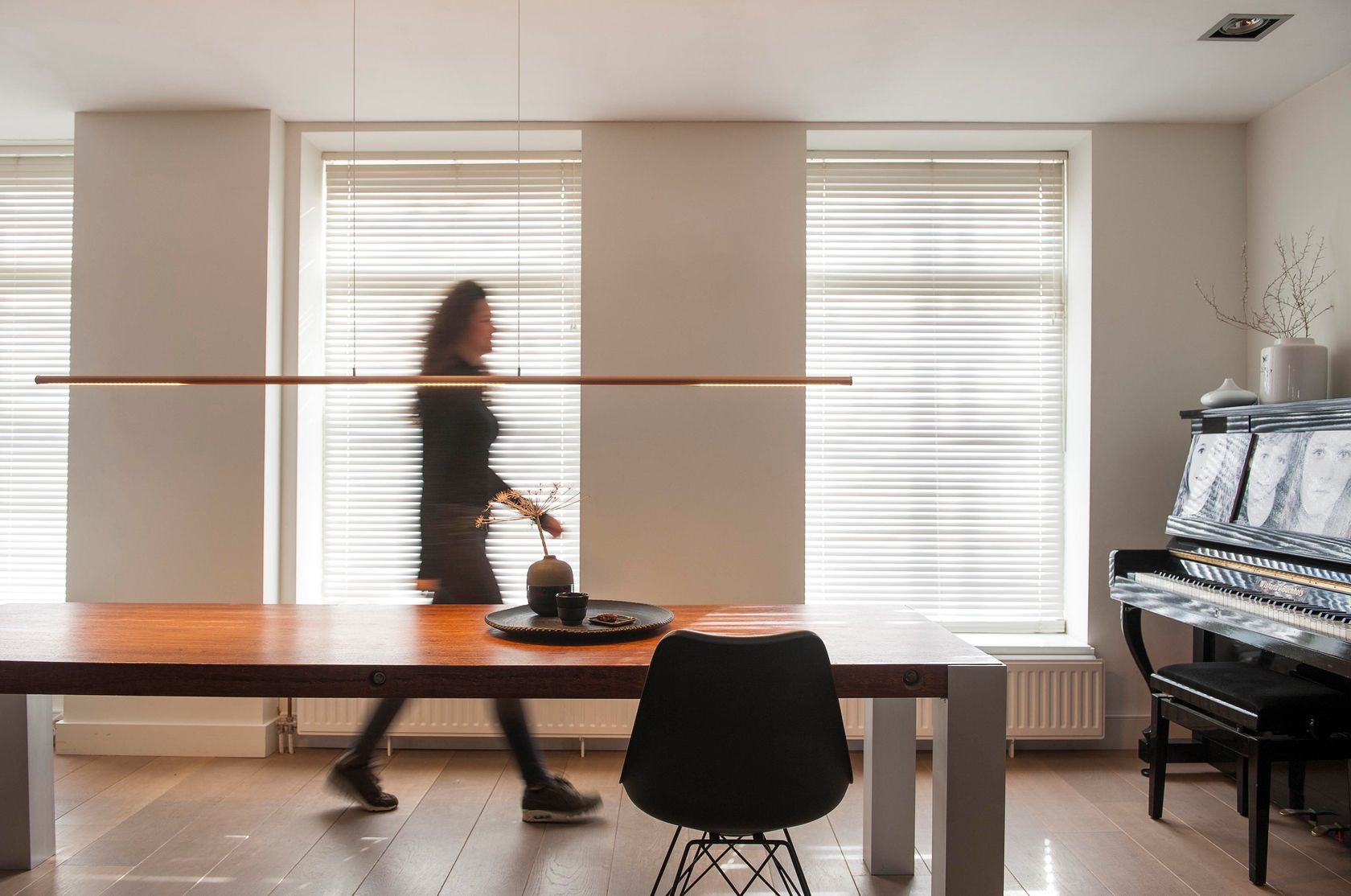 Luminária pendente de alumínio com luz direta e indireta IYO Yin Yang ...