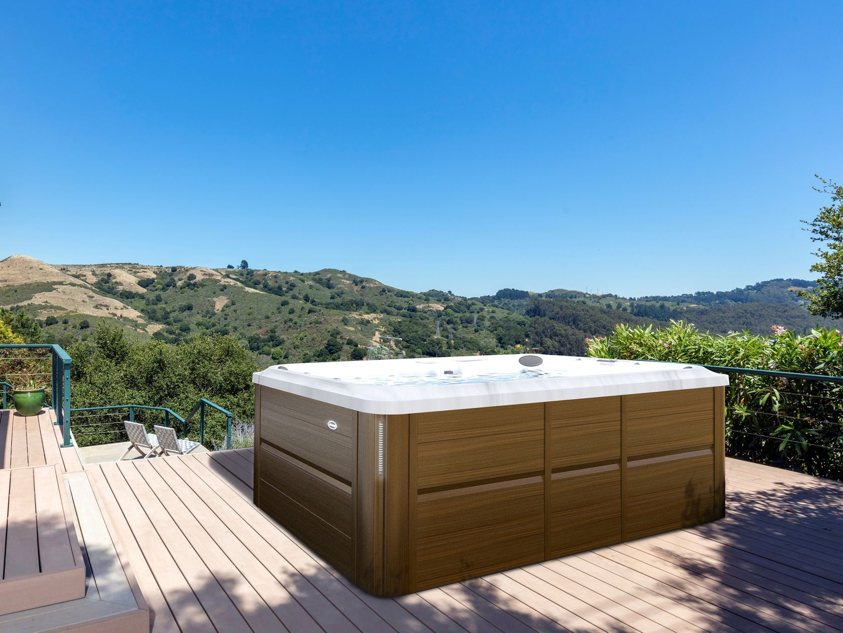PowerPlay™ SWIM SPA 8-seats above-ground hot tub By Jacuzzi®