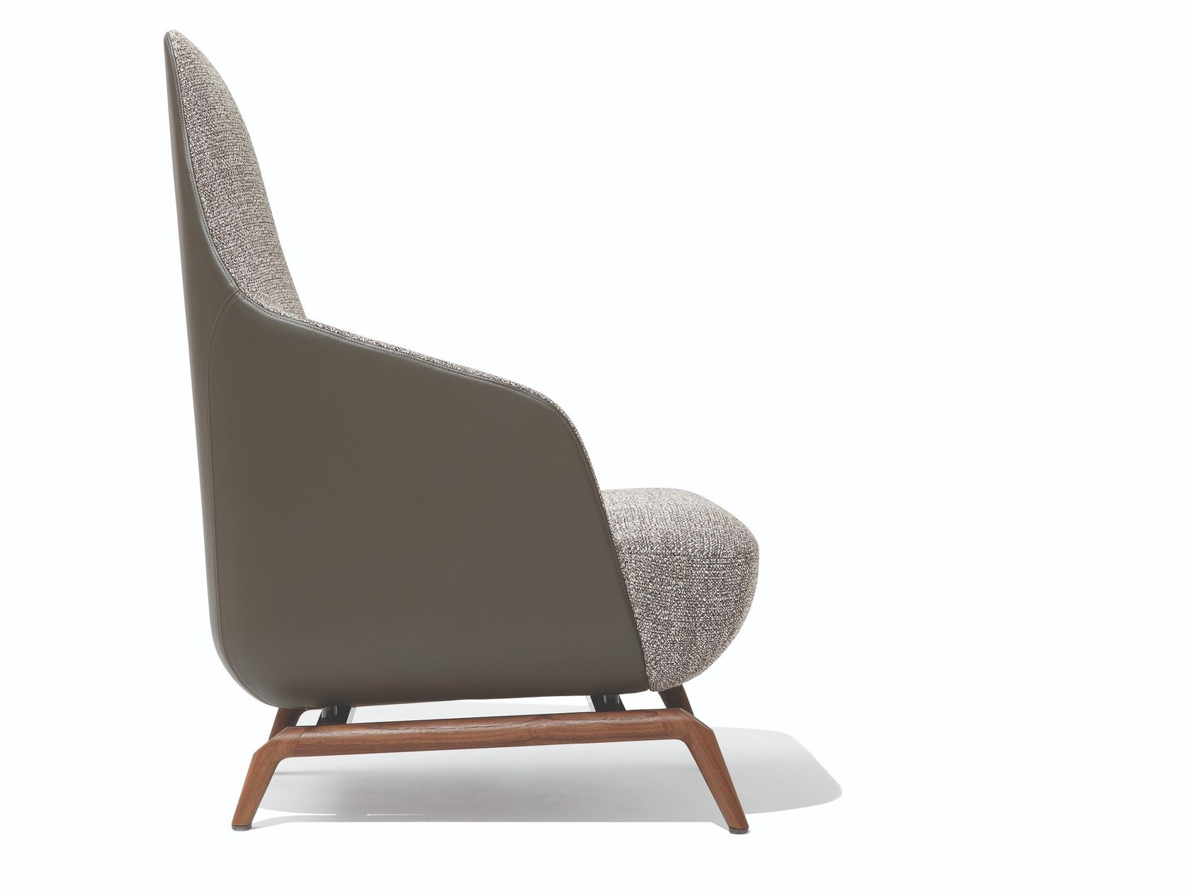JANET | Bergere armchair By Giorgetti design Umberto Asnago