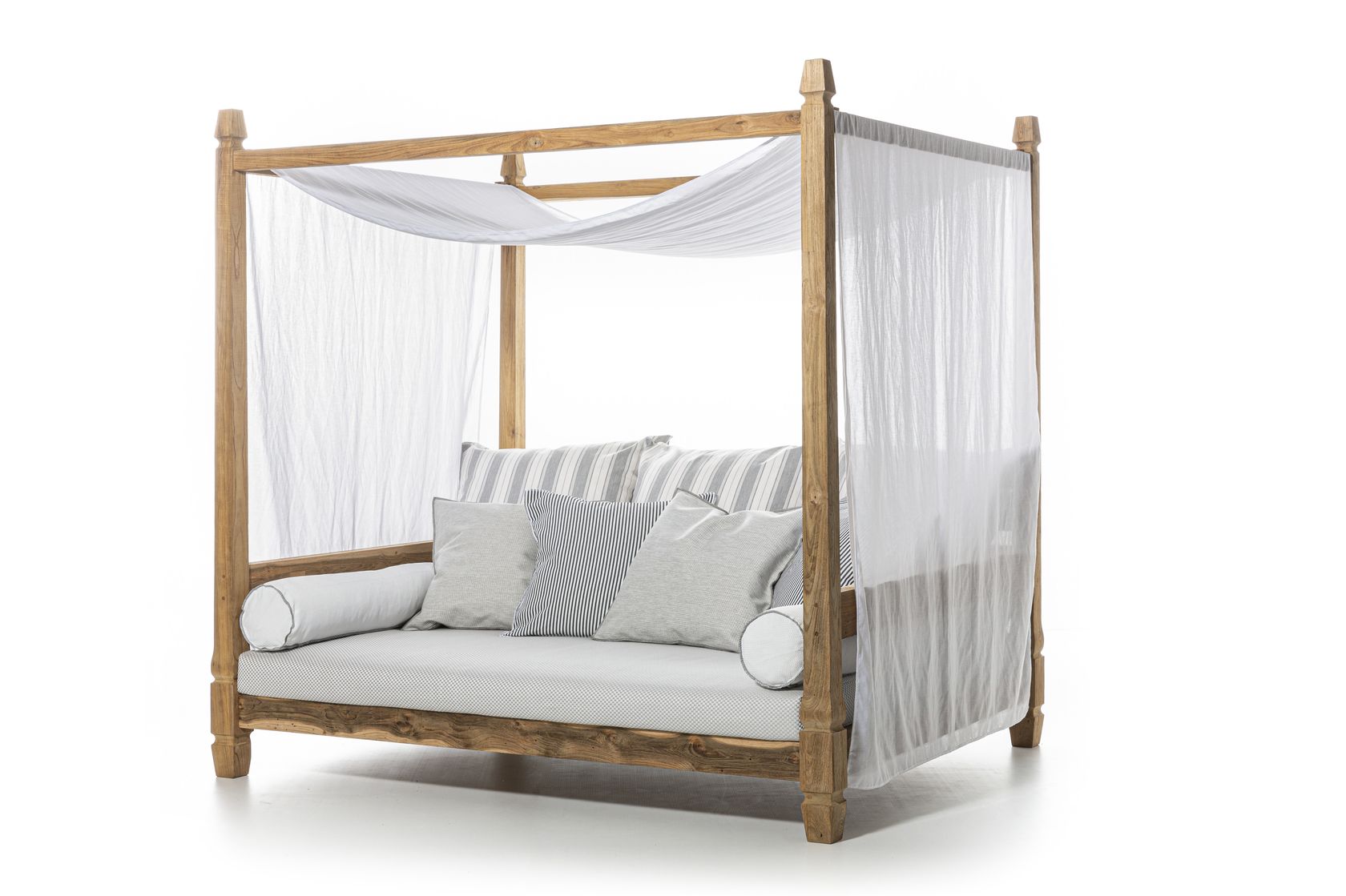 JEKO 07 Garden sofa By Gervasoni | design Paola Navone