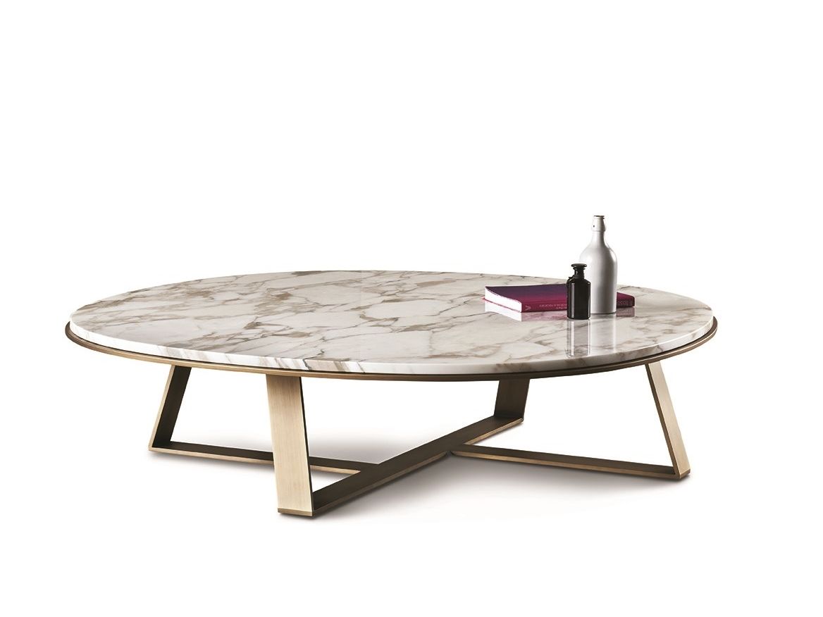 JUDD Low round marble coffee table By Meridiani | design Andrea Parisio