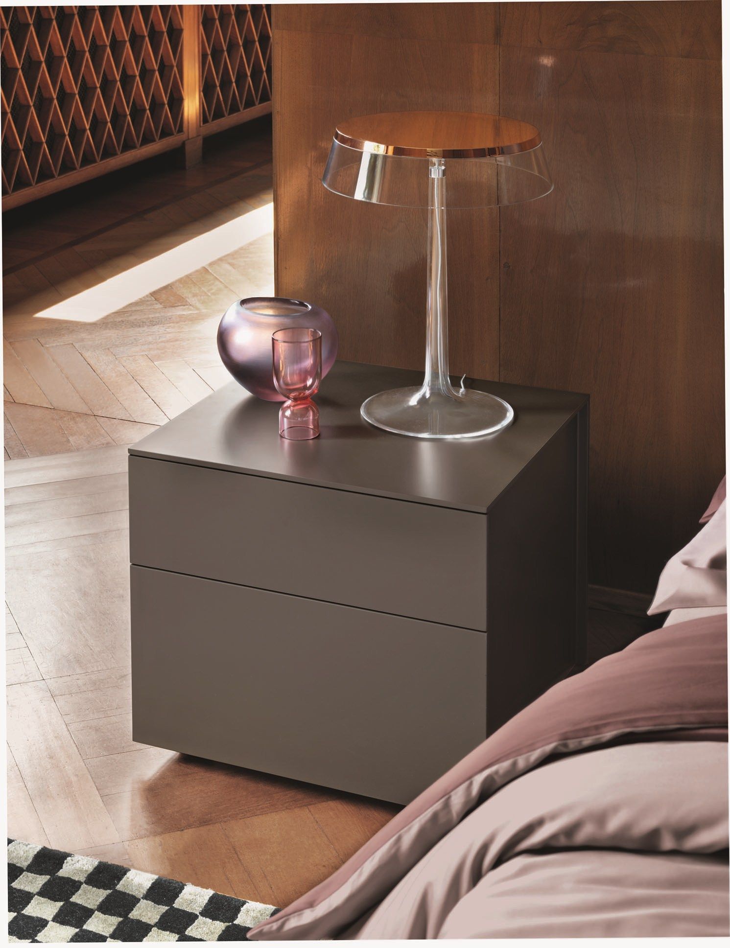 JUTA Wooden bedside table By Flou