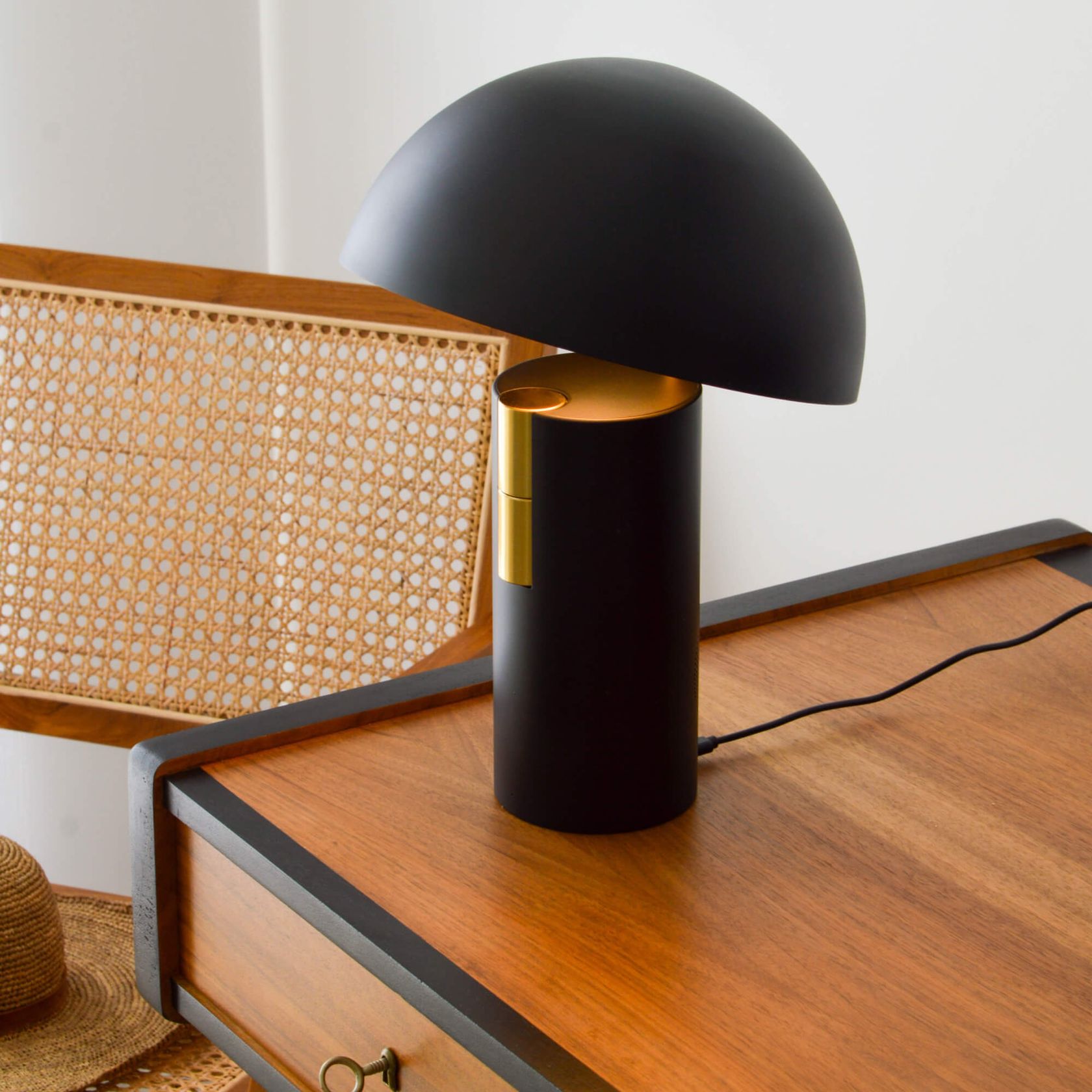 ALTO Table lamp By Jaune Fabrique