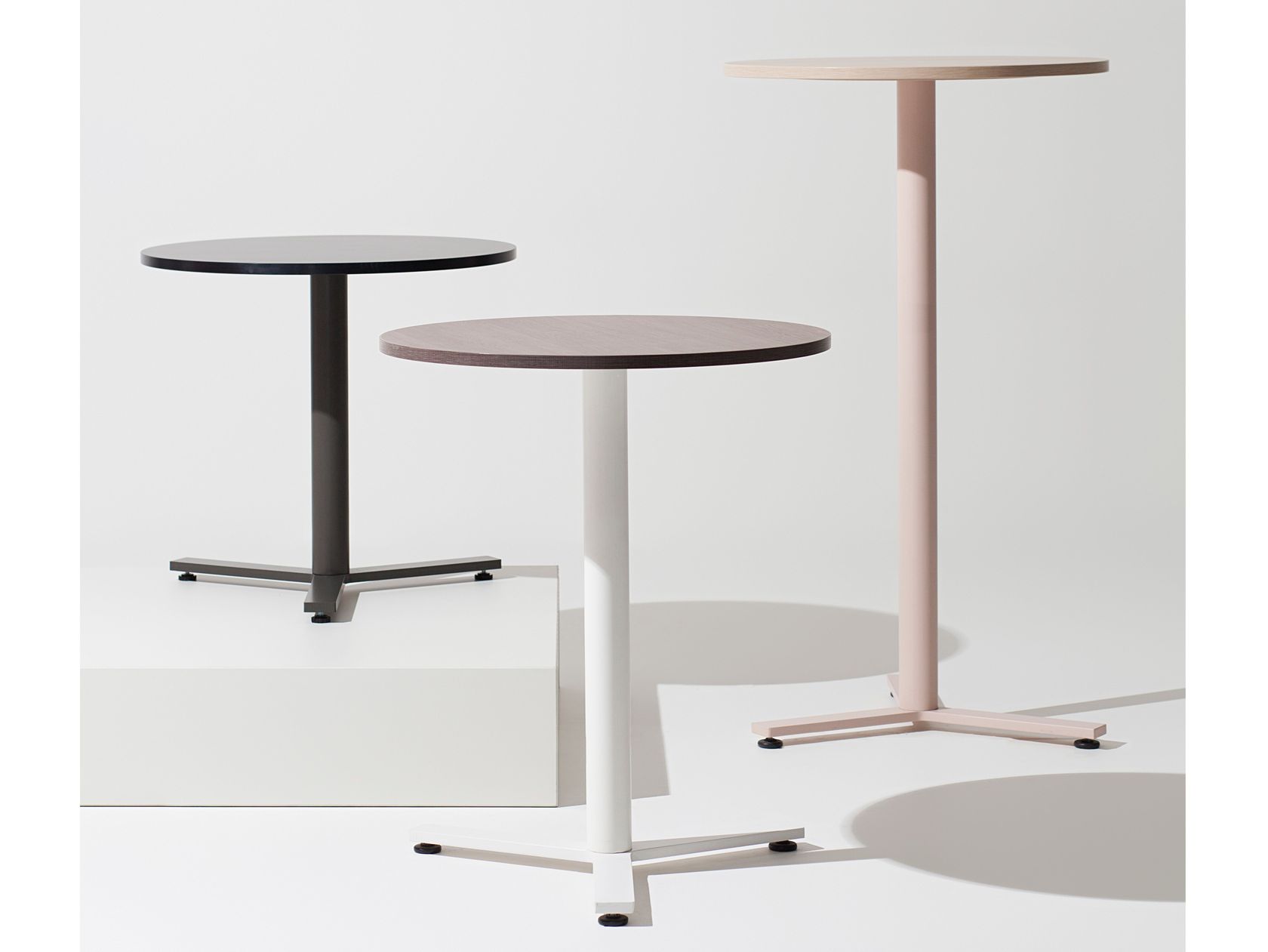 High tables | Restaurants and café furniture | Archiproducts