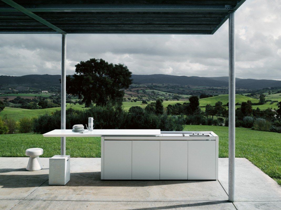 K2 OUTDOOR Outdoor island kitchen By Boffi | design Norbert Wangen