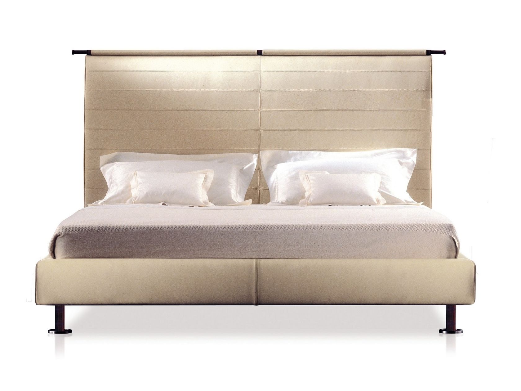 KAO Bed By Giorgetti | design Chi Wing Lo