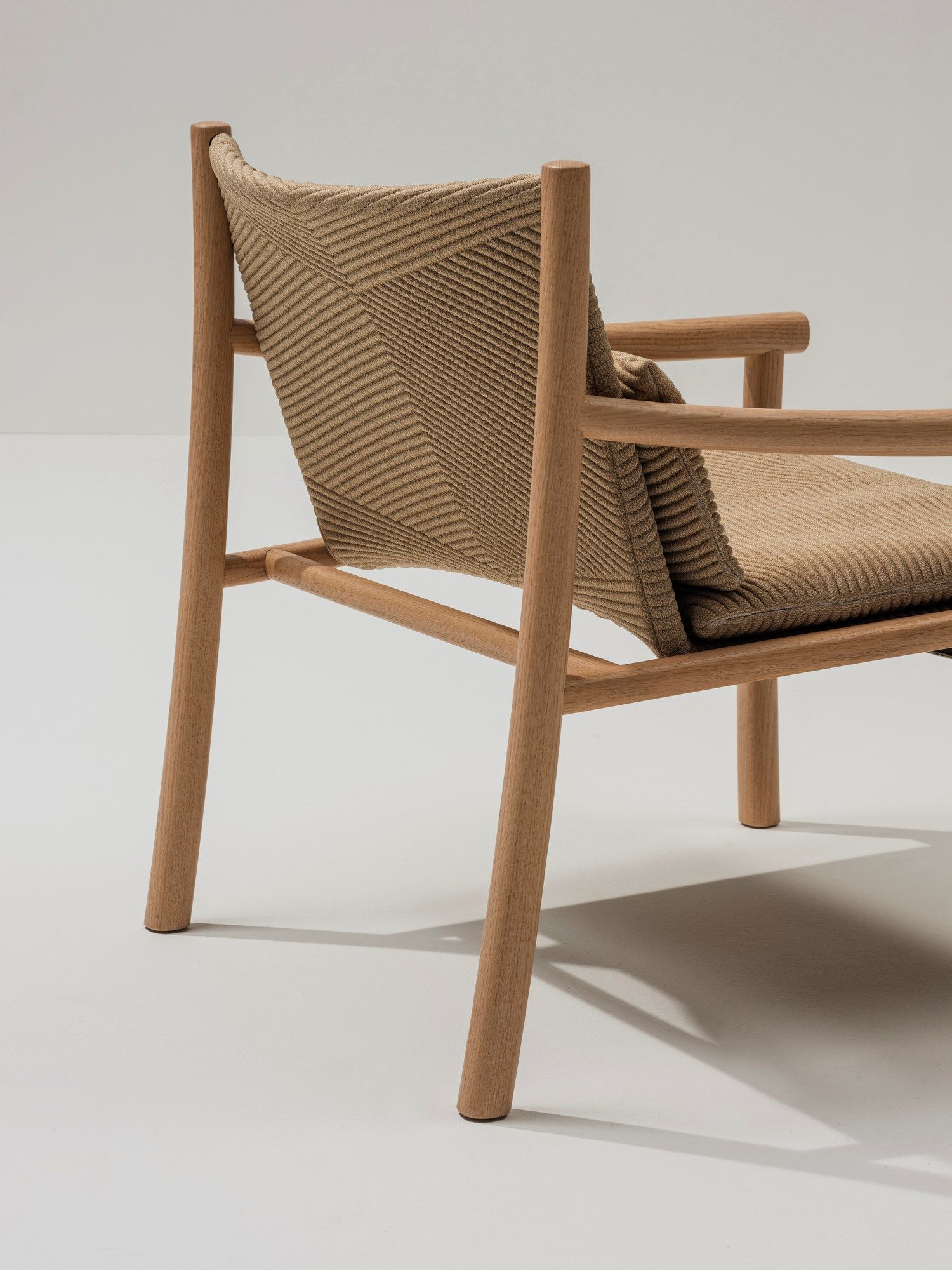 KATA | Sillón Colección Kata By arper