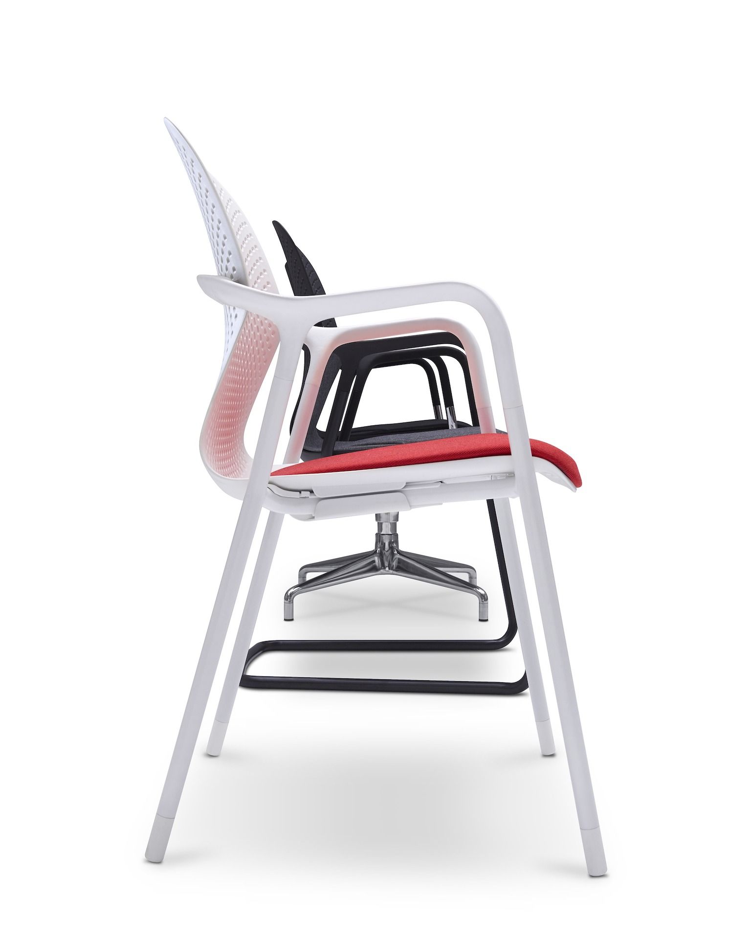 KEYN Stackable chair with armrests By Herman Miller | design forpeople