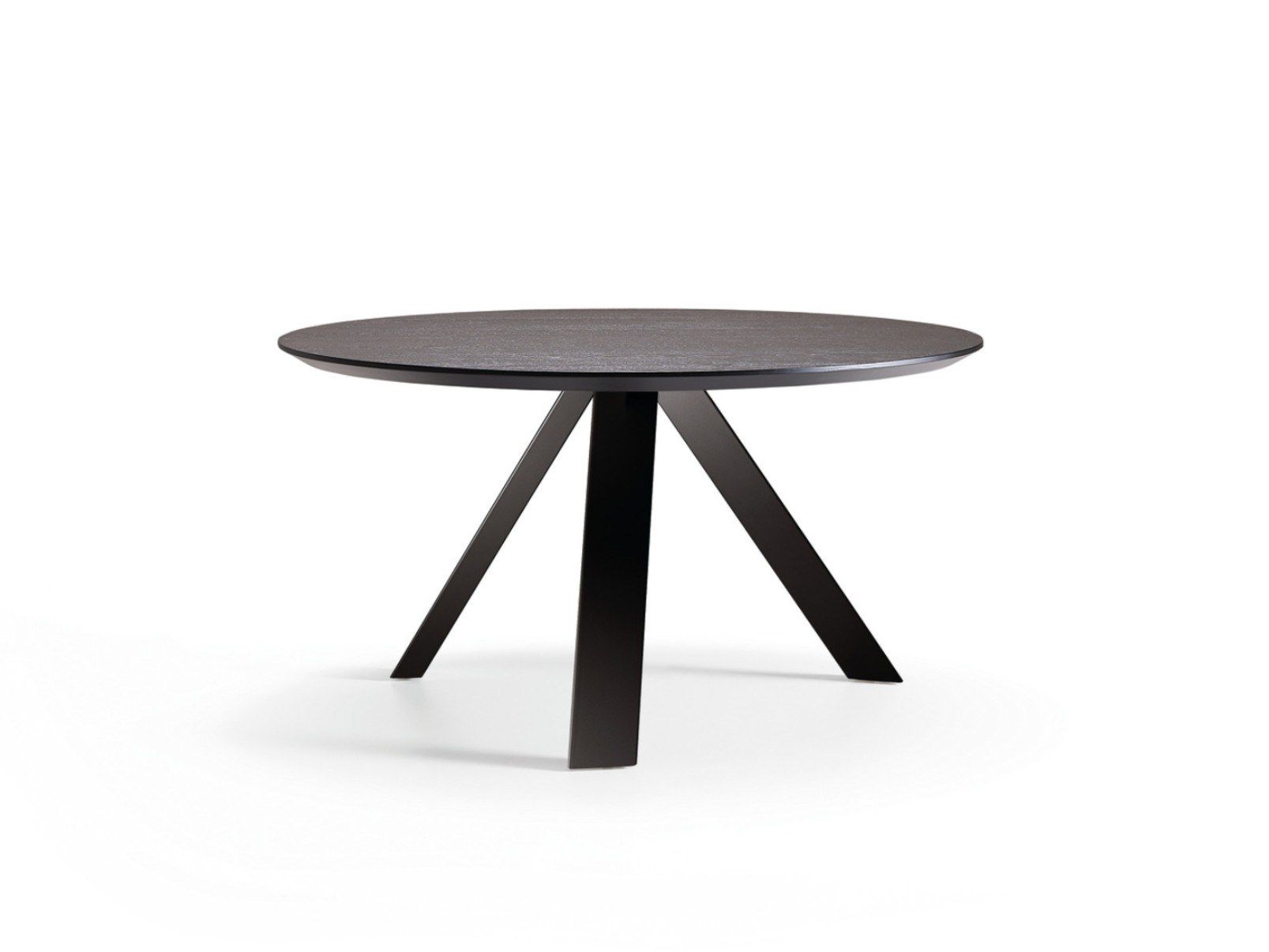 KI | Round table By Ronda Design design STUDIO 28