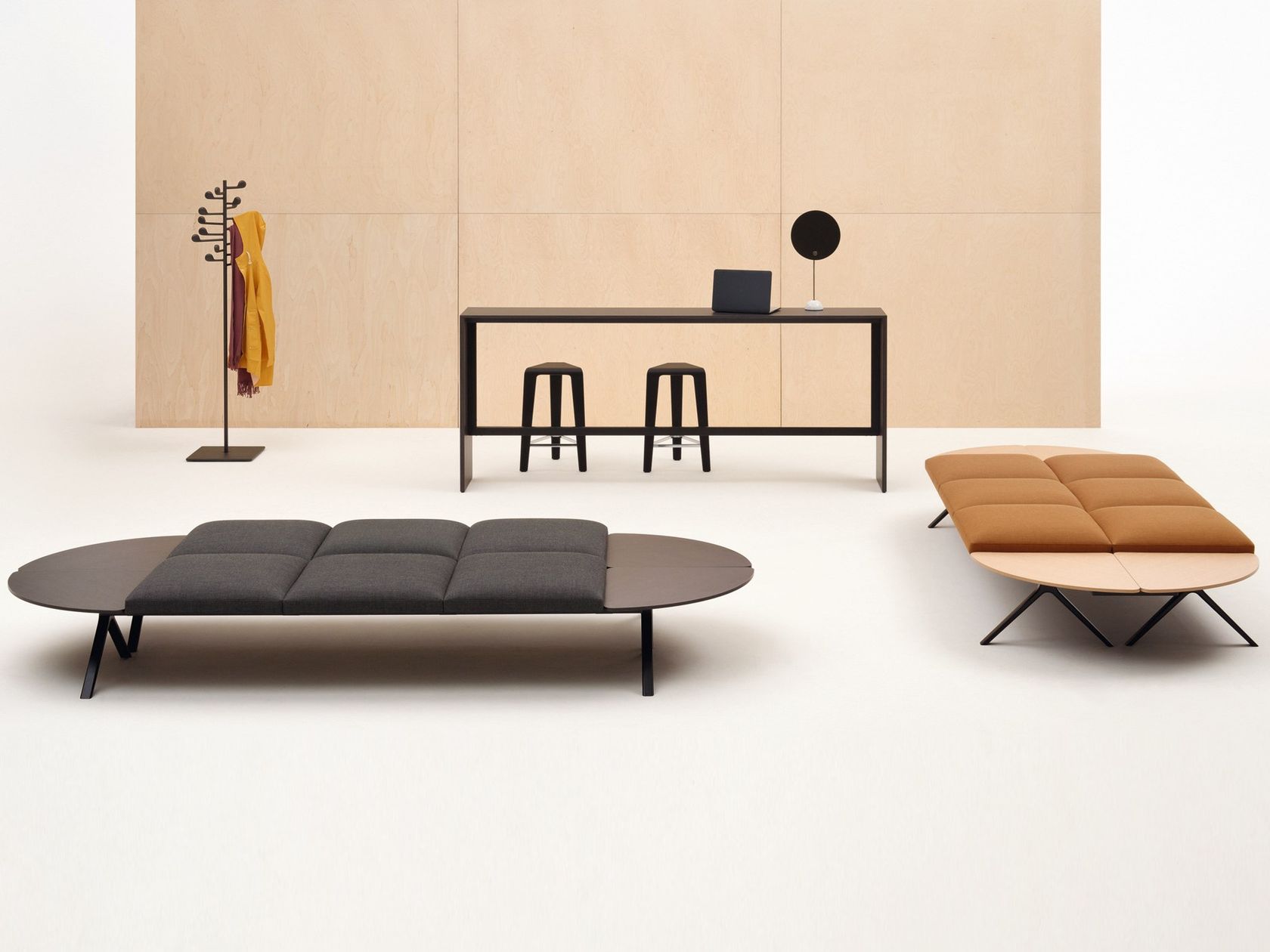 KIIK Modular bench seating By Arper
