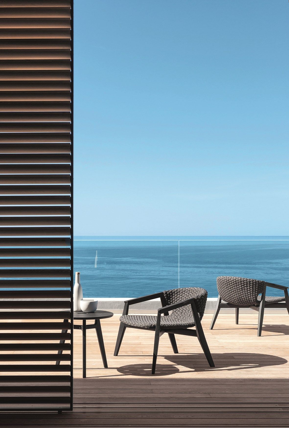 KNIT Round teak garden side table By Ethimo | design Patrick Norguet