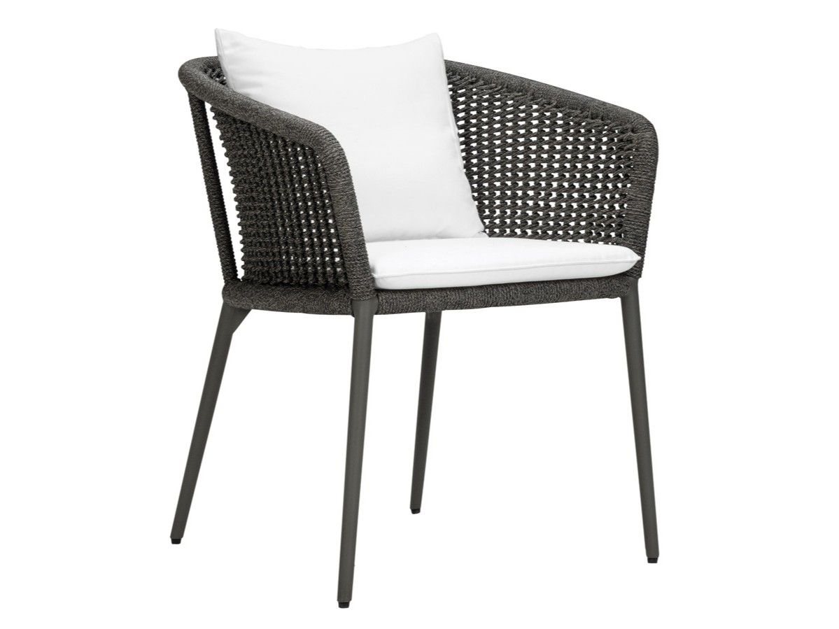KNOT | Chair with armrests By JANUS et Cie