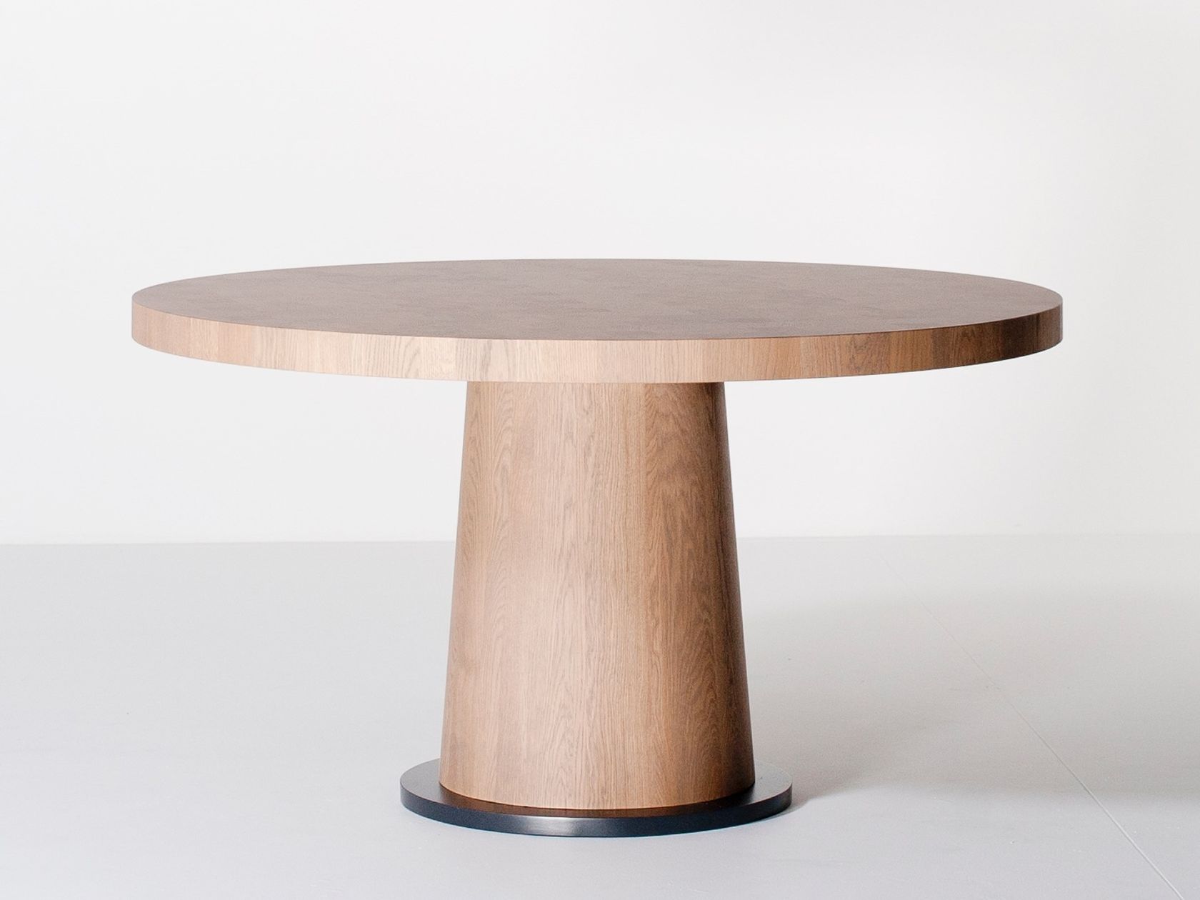 KOPS ONE | Dining table By Van Rossum design Marlieke van Rossum