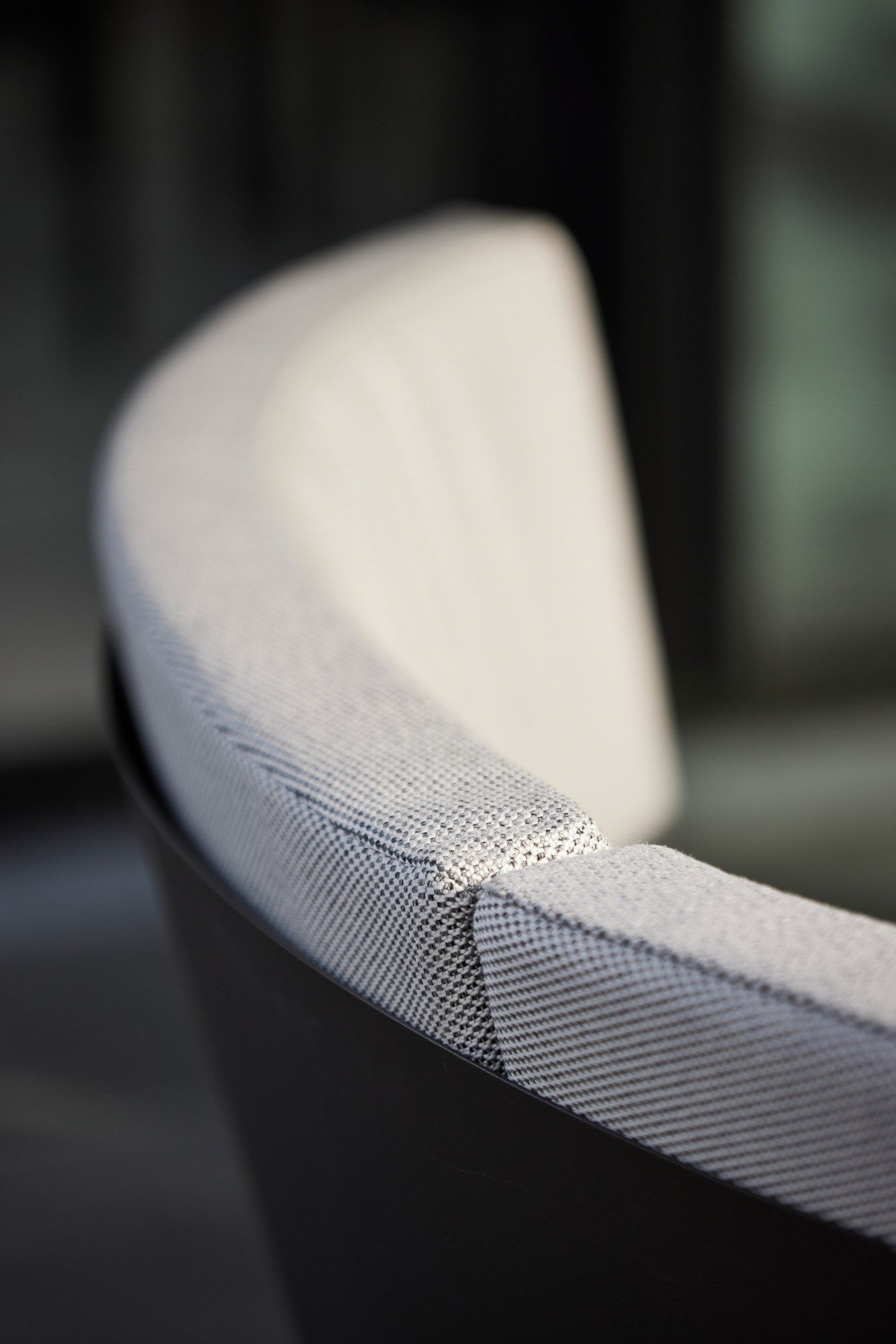 KOSMOS Eco-leather sofa By Extremis | design Dirk Wynants