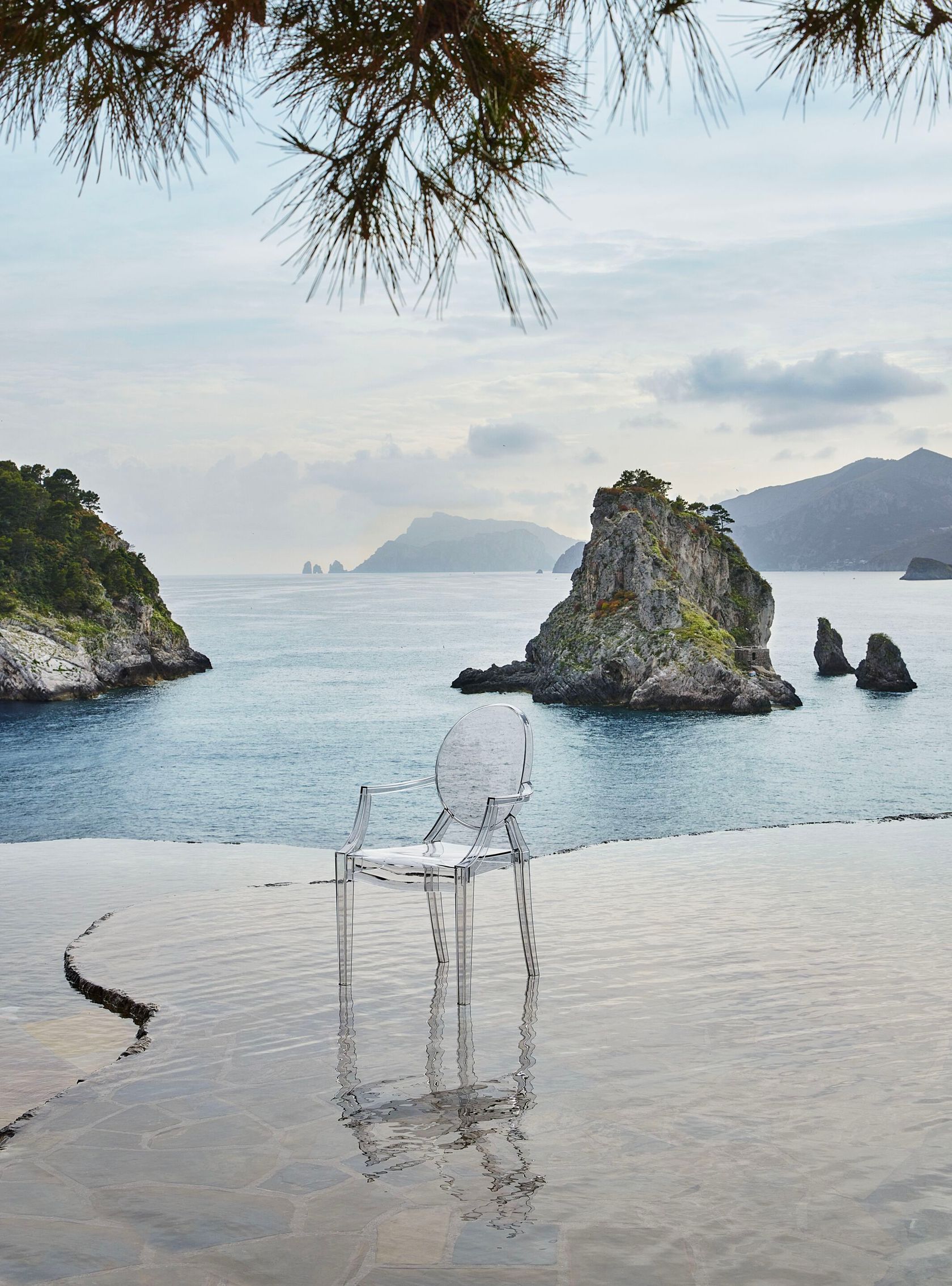 LOUIS GHOST Chair By Kartell