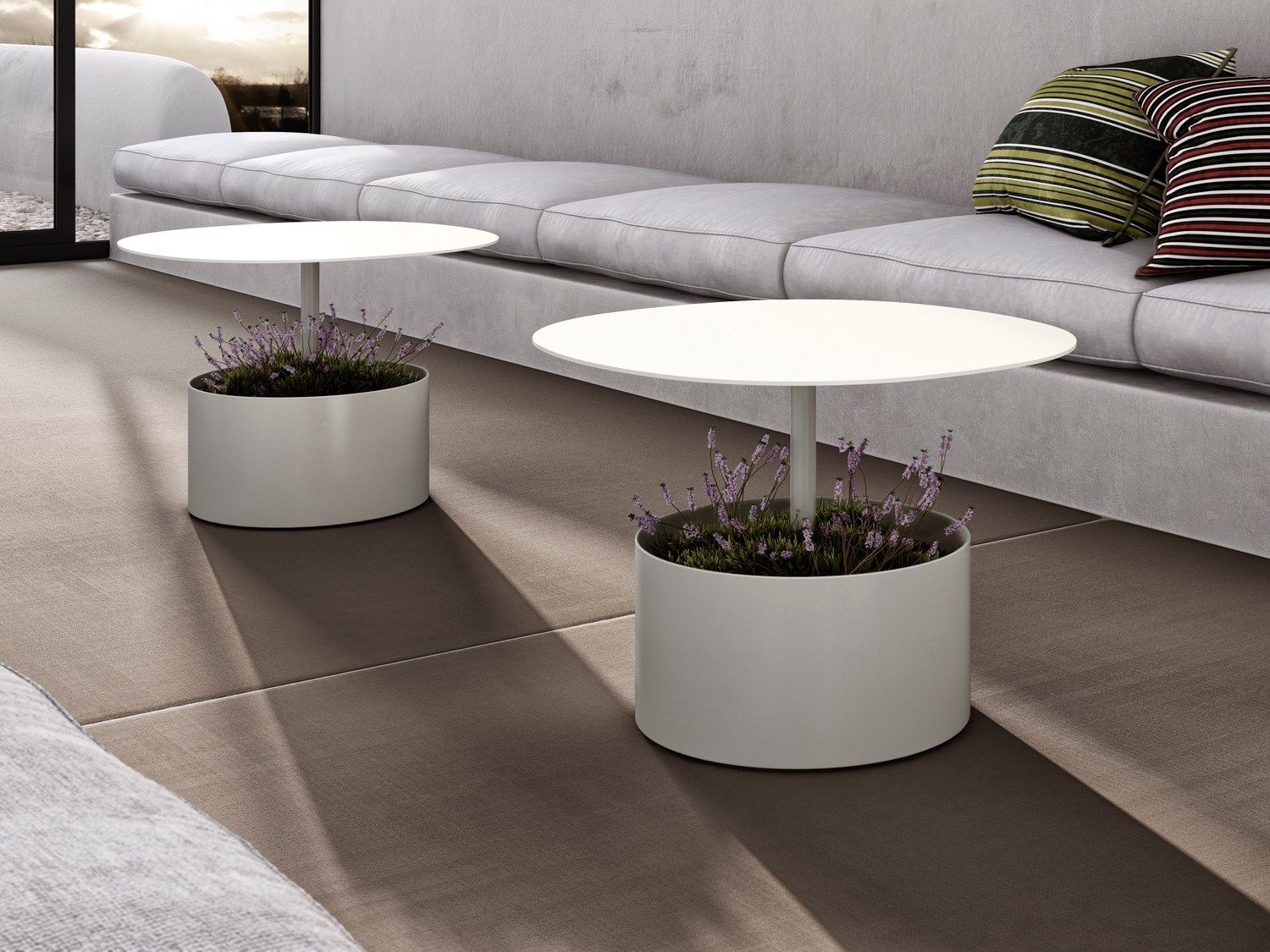 Round metal bistro side table with flowerpot LAURA By Systemtronic ...