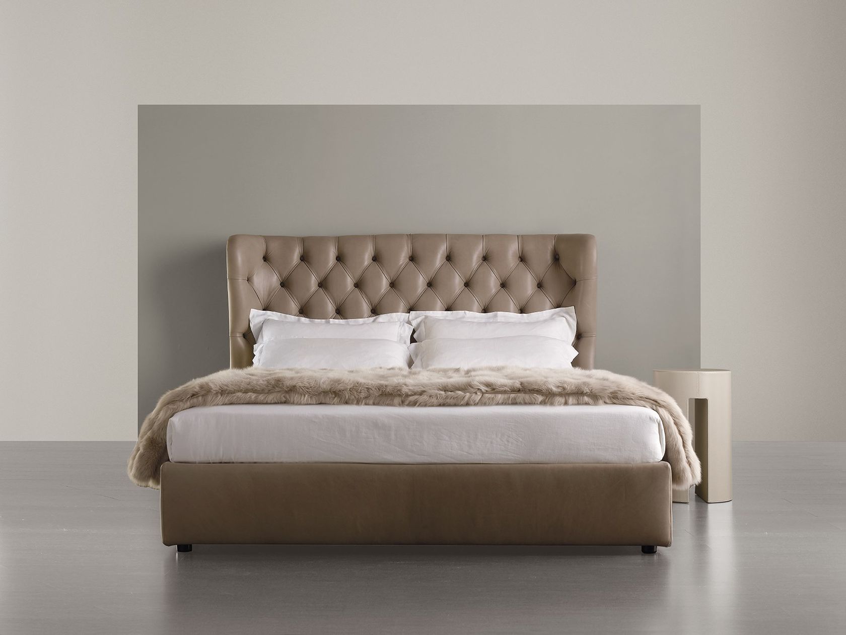 LAUREN GHOST Fabric double bed with high headboard By Meridiani ...