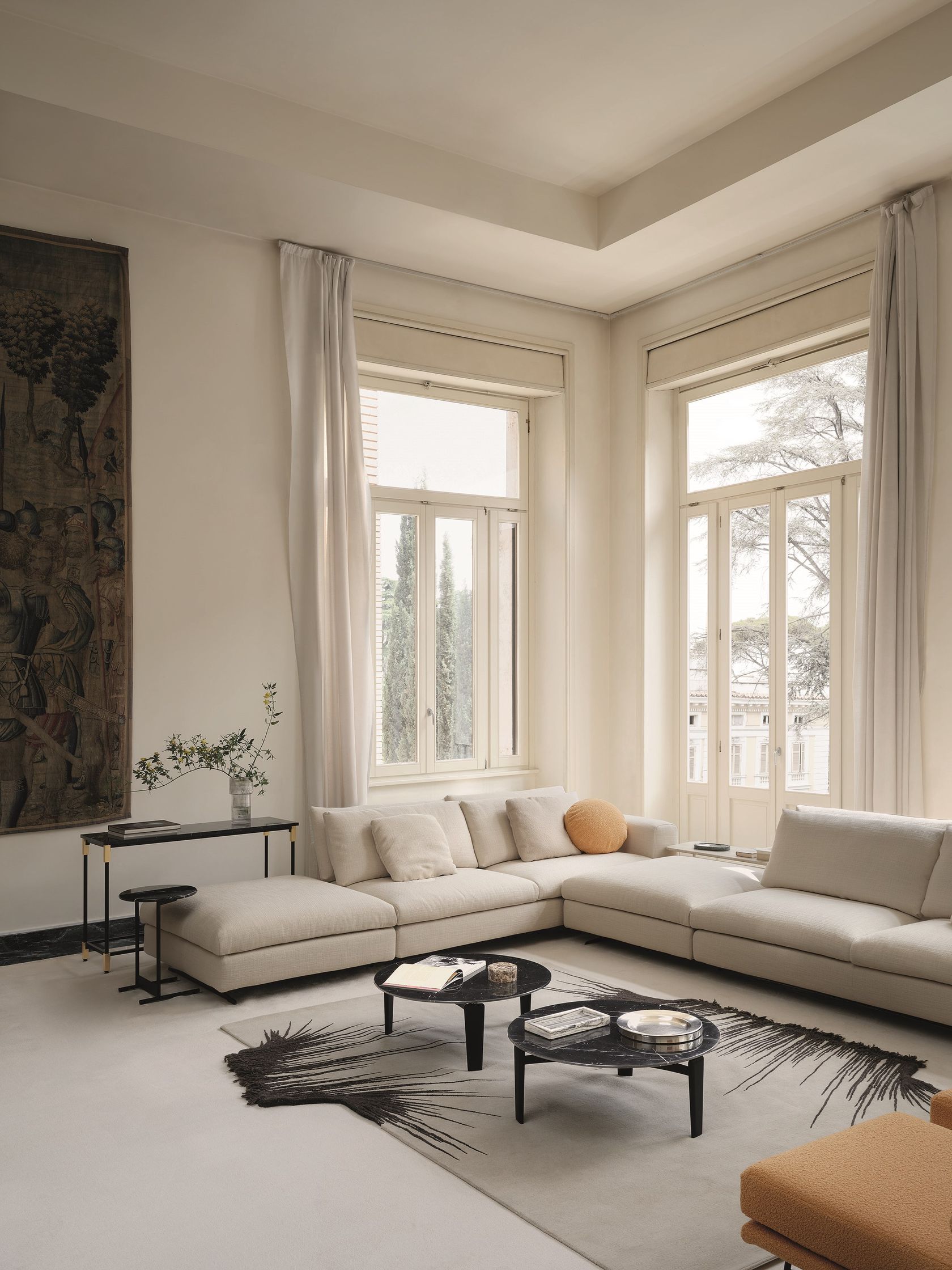 LEENUS Sofa By arflex