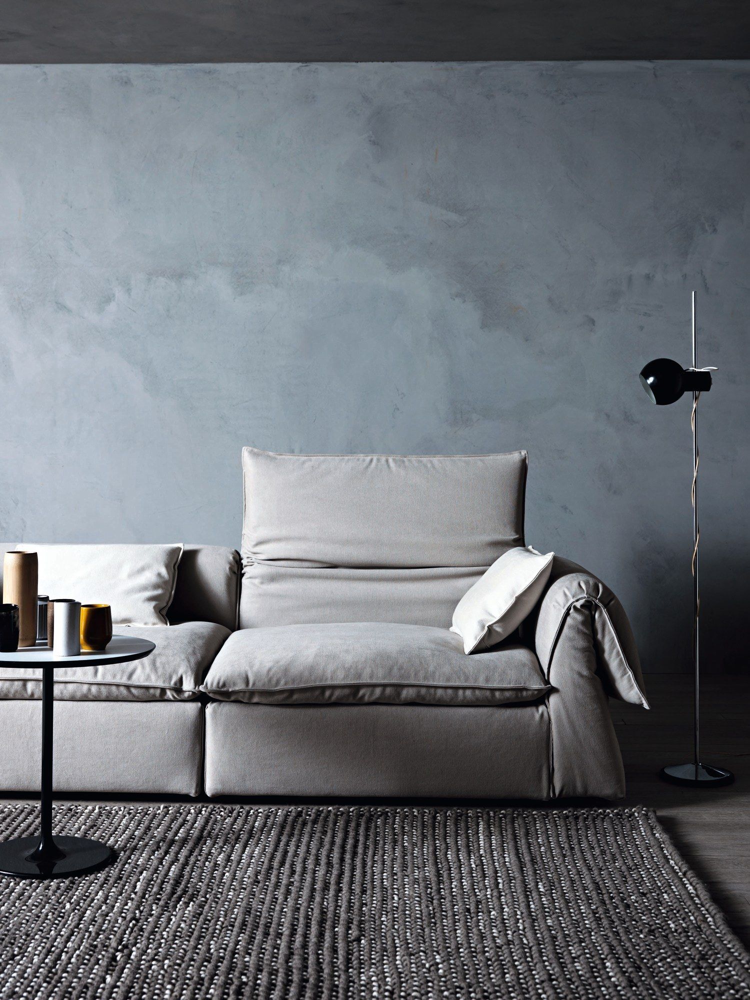 LES FEMMES Divano By Saba Italia | design Giuseppe Viganò