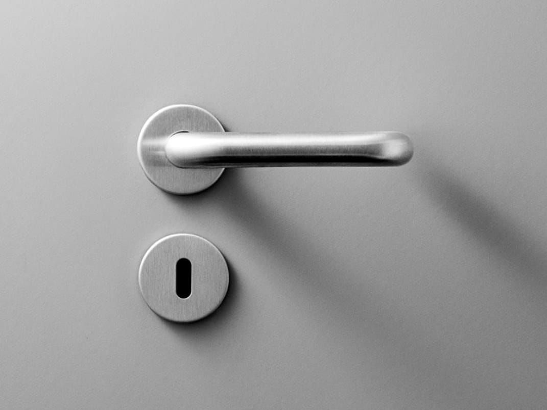 LEVER HANDLE U Door handle By d line | design Knud Holscher