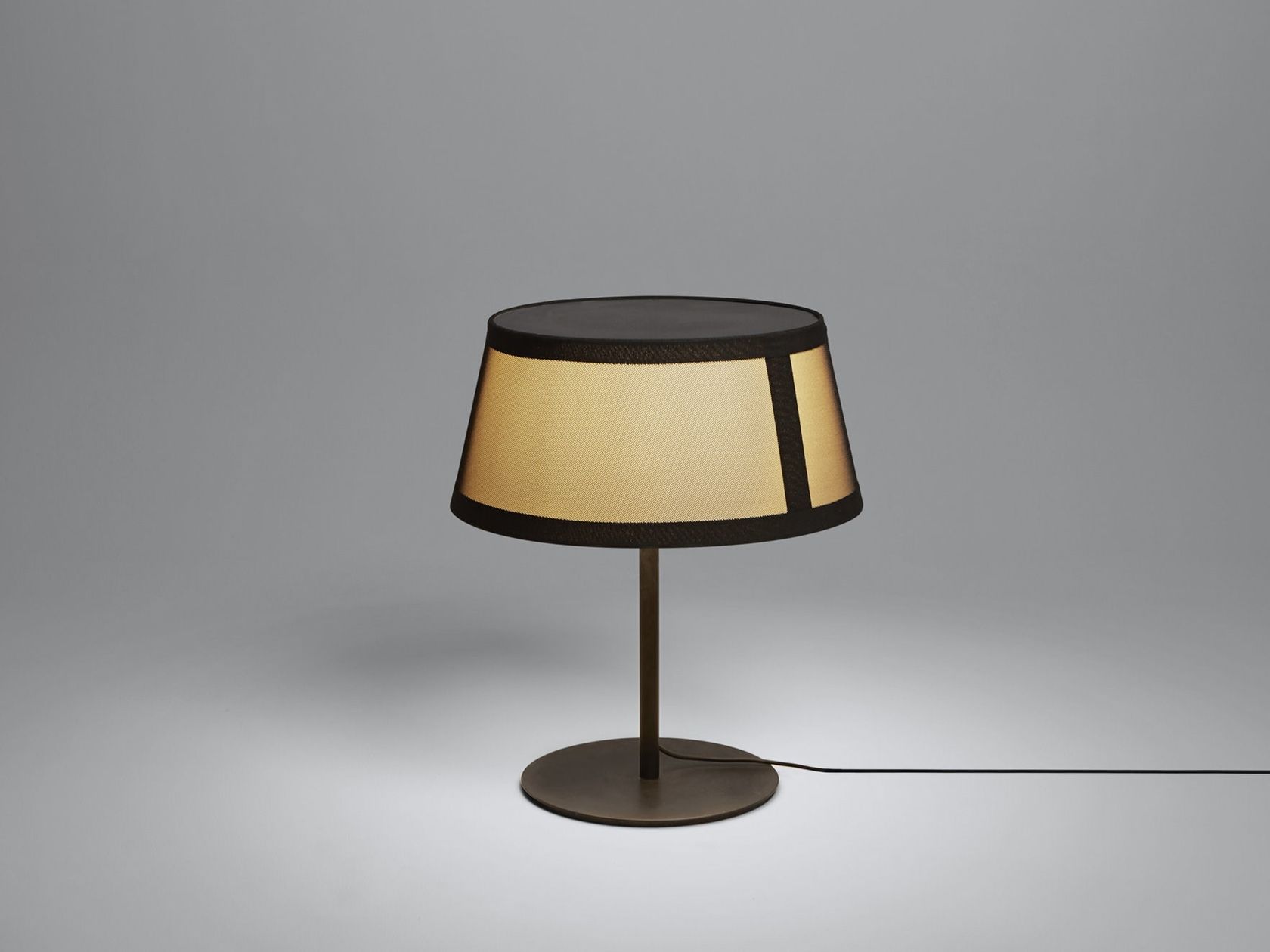 LILLY | Table lamp Lilly Collection By Tooy design Corrado Dotti