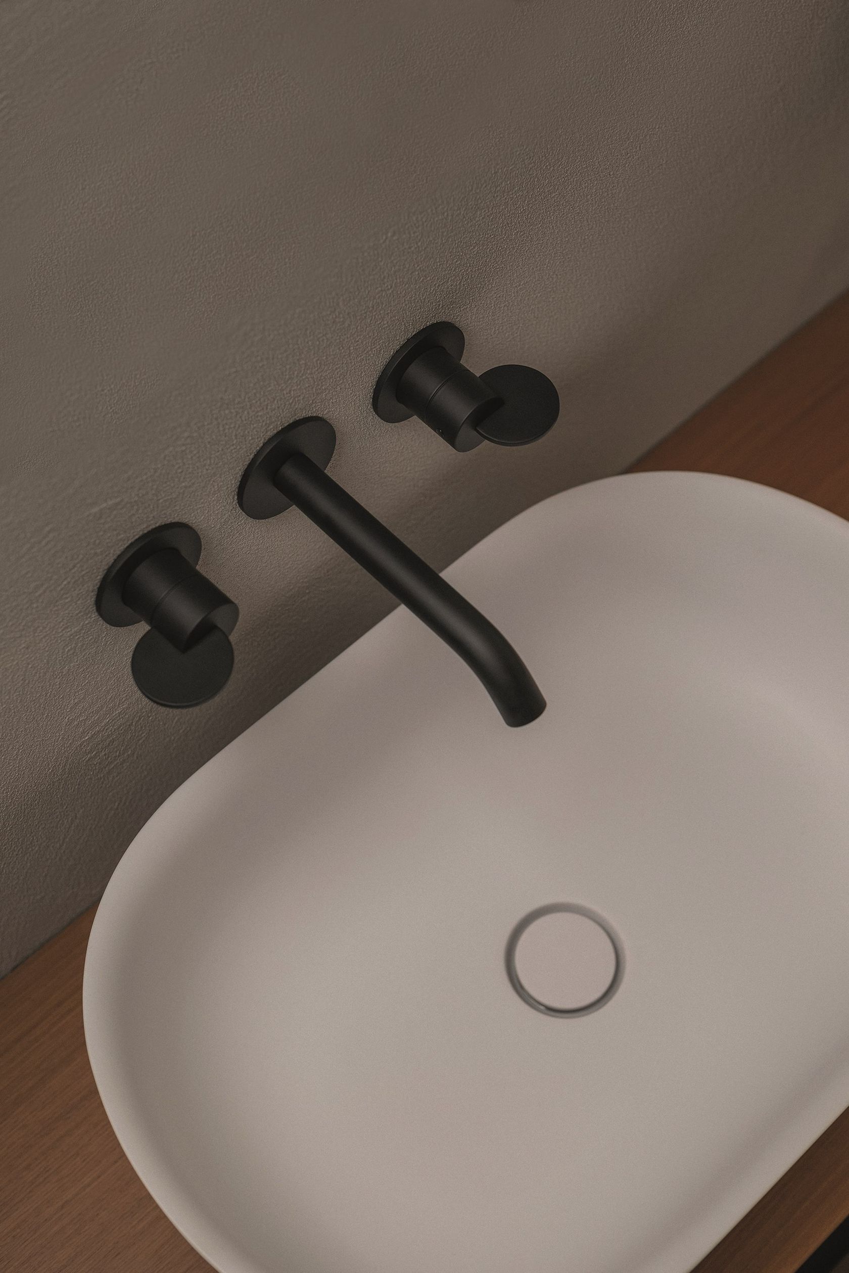 LIMÓN 3 hole wall-mounted brass washbasin tap By Agape | design ...