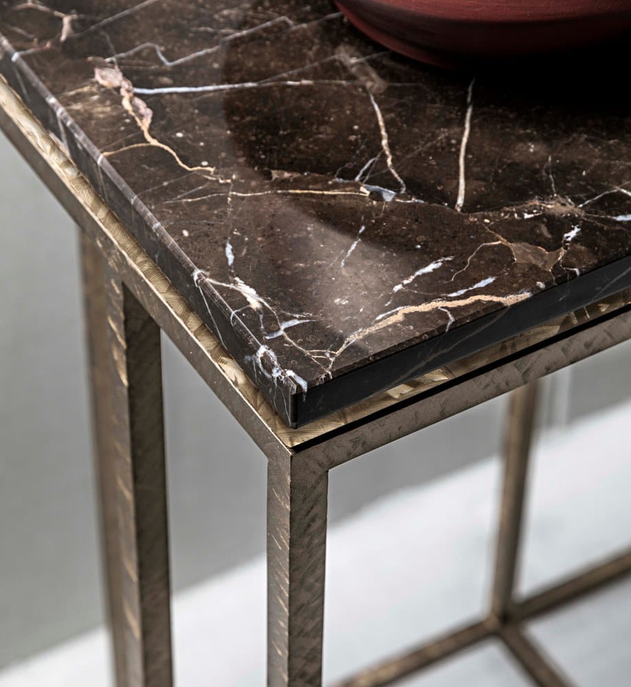 LINEUP | Console table By HESSENTIA | Cornelio Cappellini