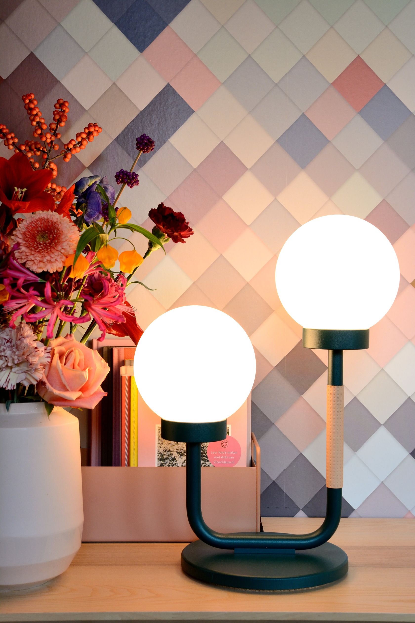 LITTLE DARLING Table lamp By Swedish Ninja
