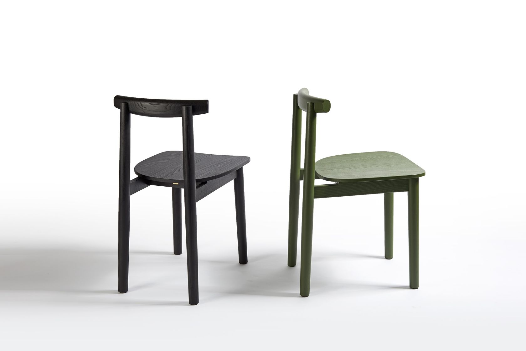 LOLA Chair By Atipico | design Zaven