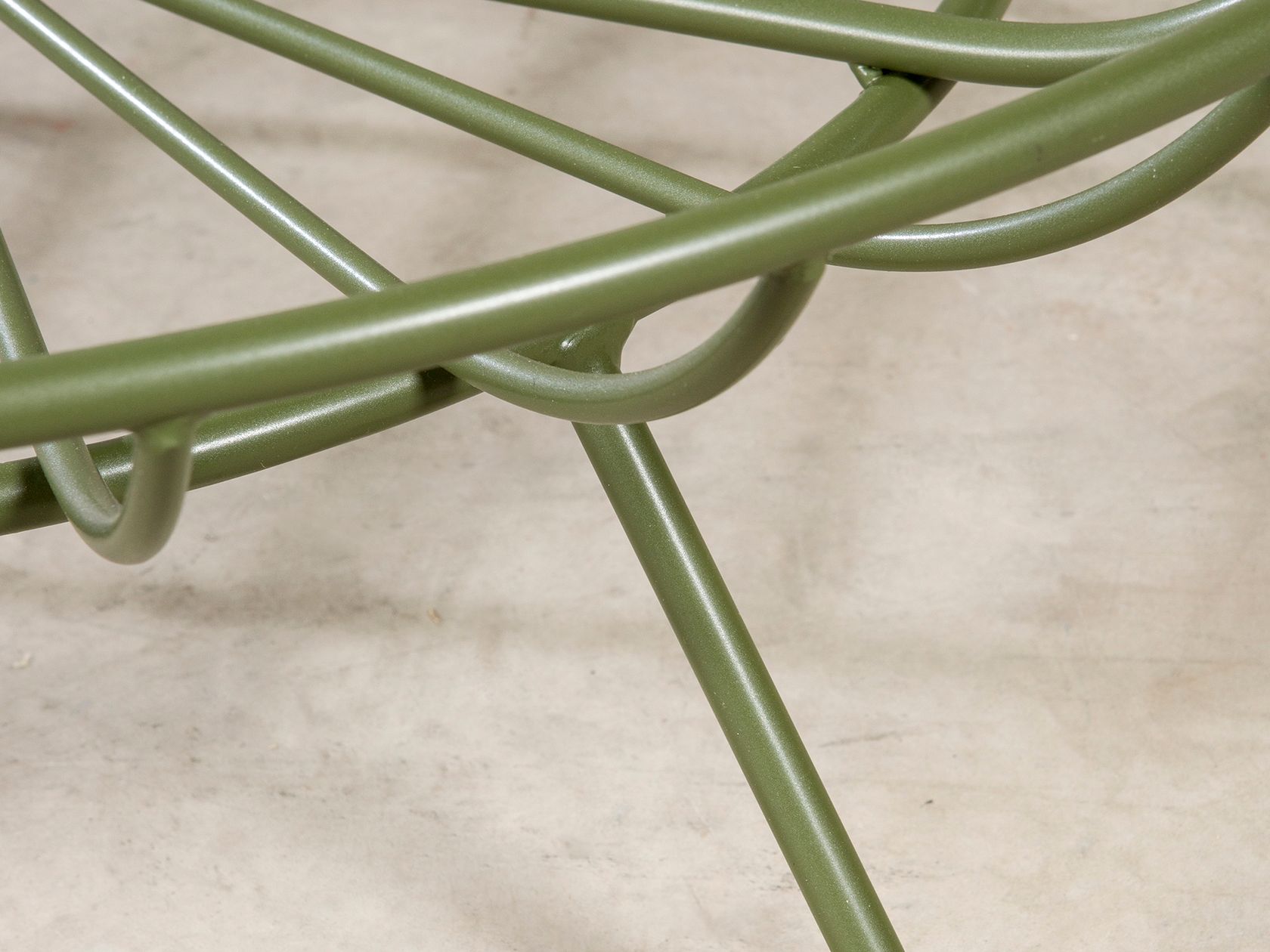 LOU Garden steel easy chair By Calma | design Studio Inma Bermúdez