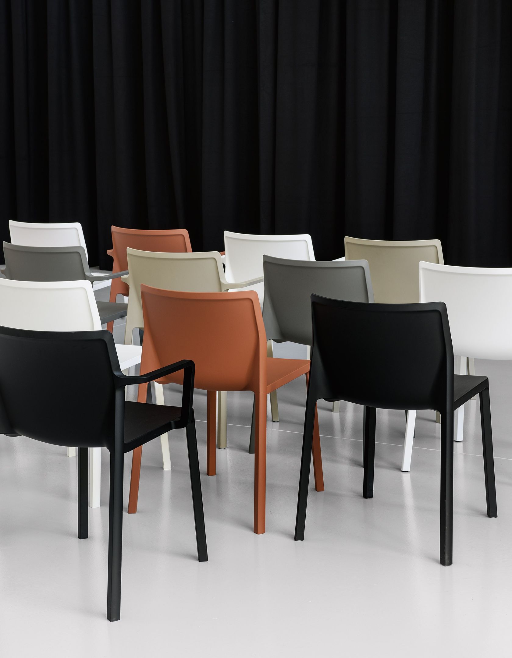 Stackable polypropylene chair LP | Chair By Kristalia design LucidiPevere