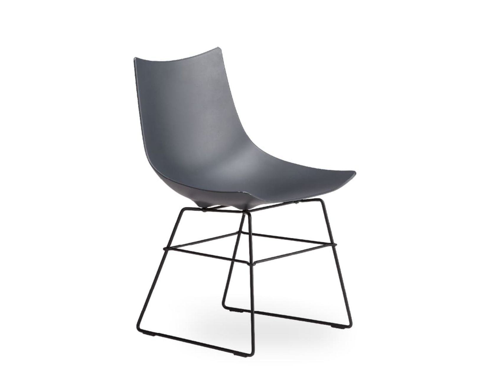 LUC | Sled base chair By ROSSIN design Lorenz+Kaz
