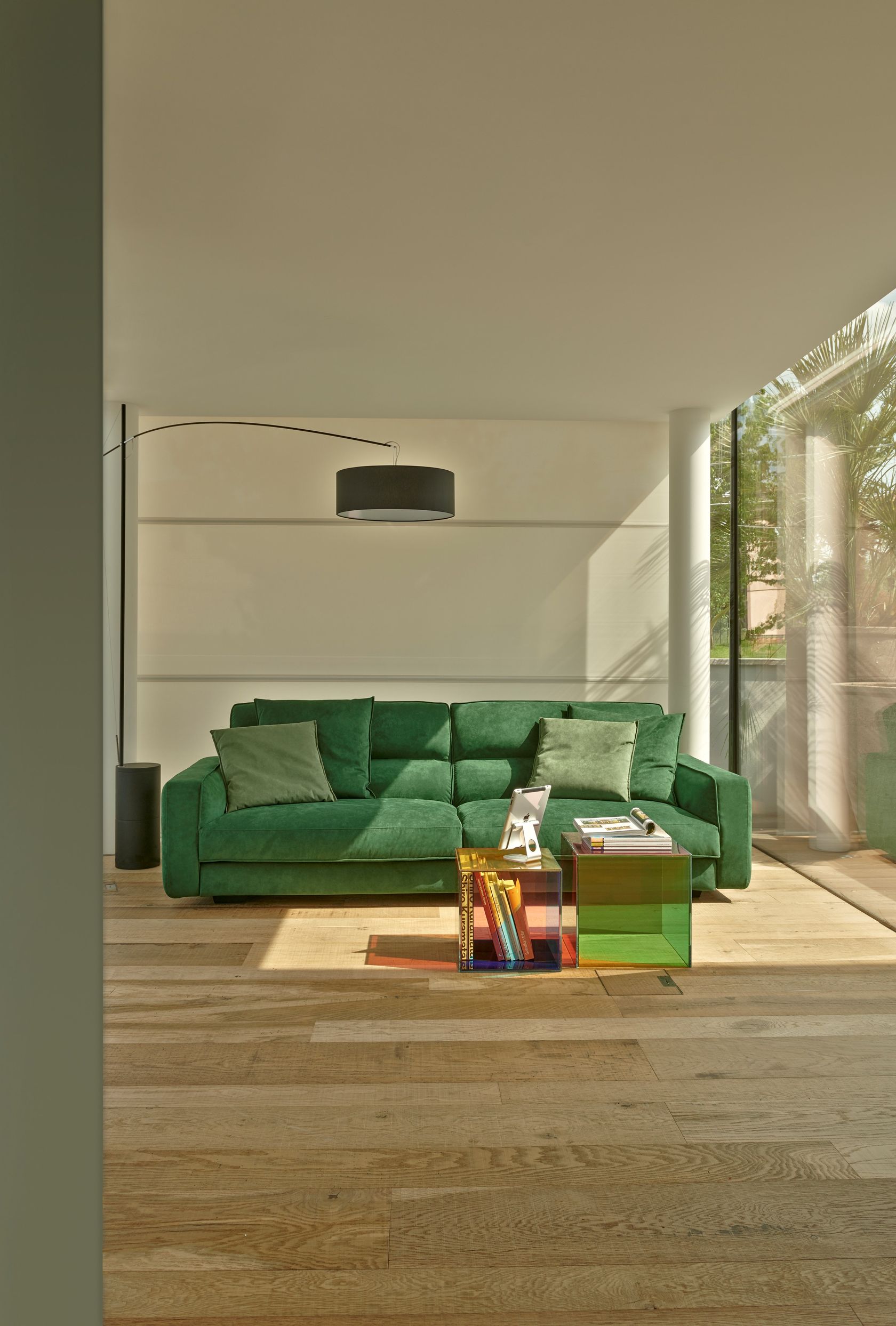 LUCE Coffee table By Cappellini | design Giulio Cappellini, Antonio Facco