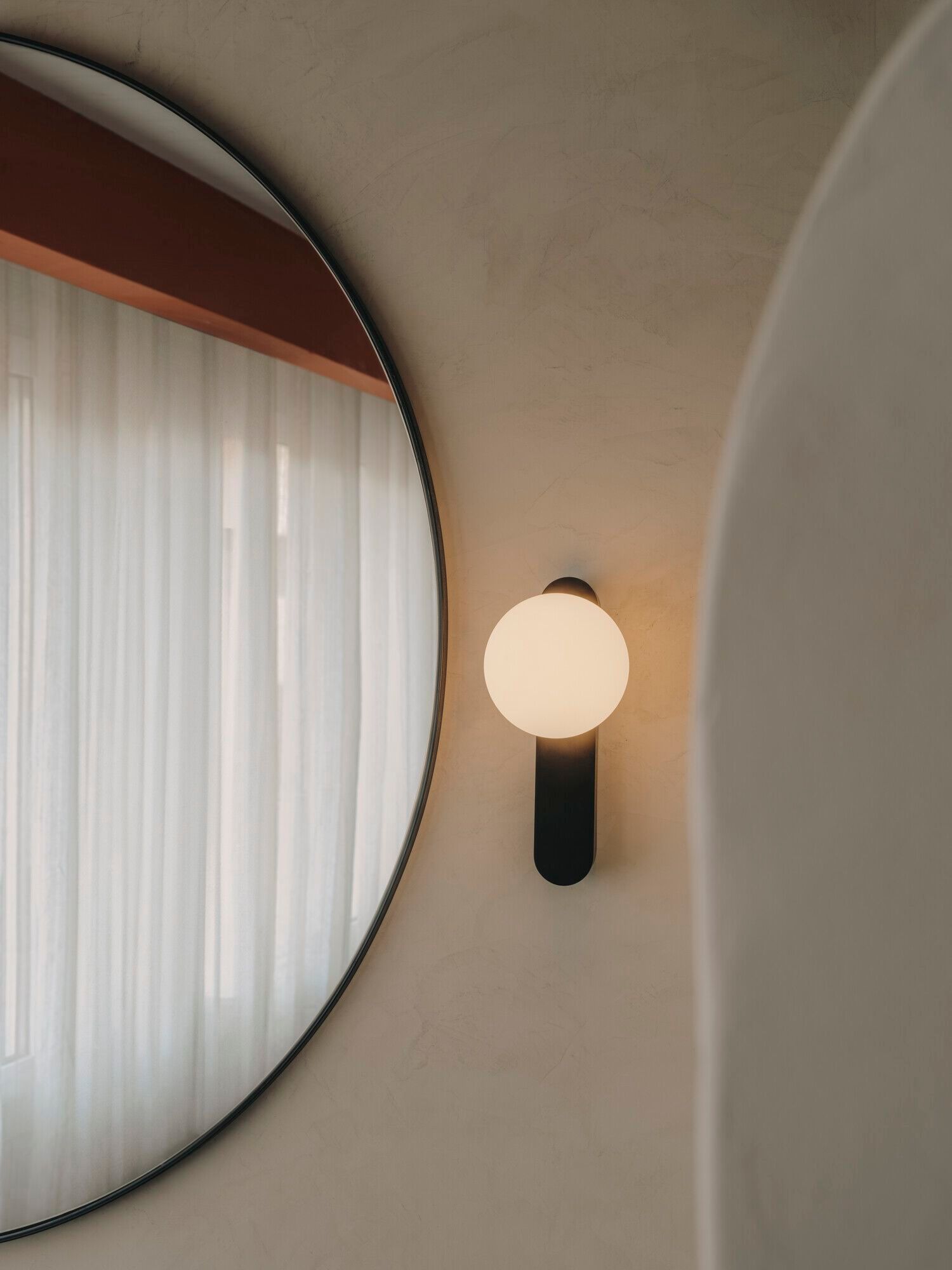 PERLINA Metal wall light By LedsC4