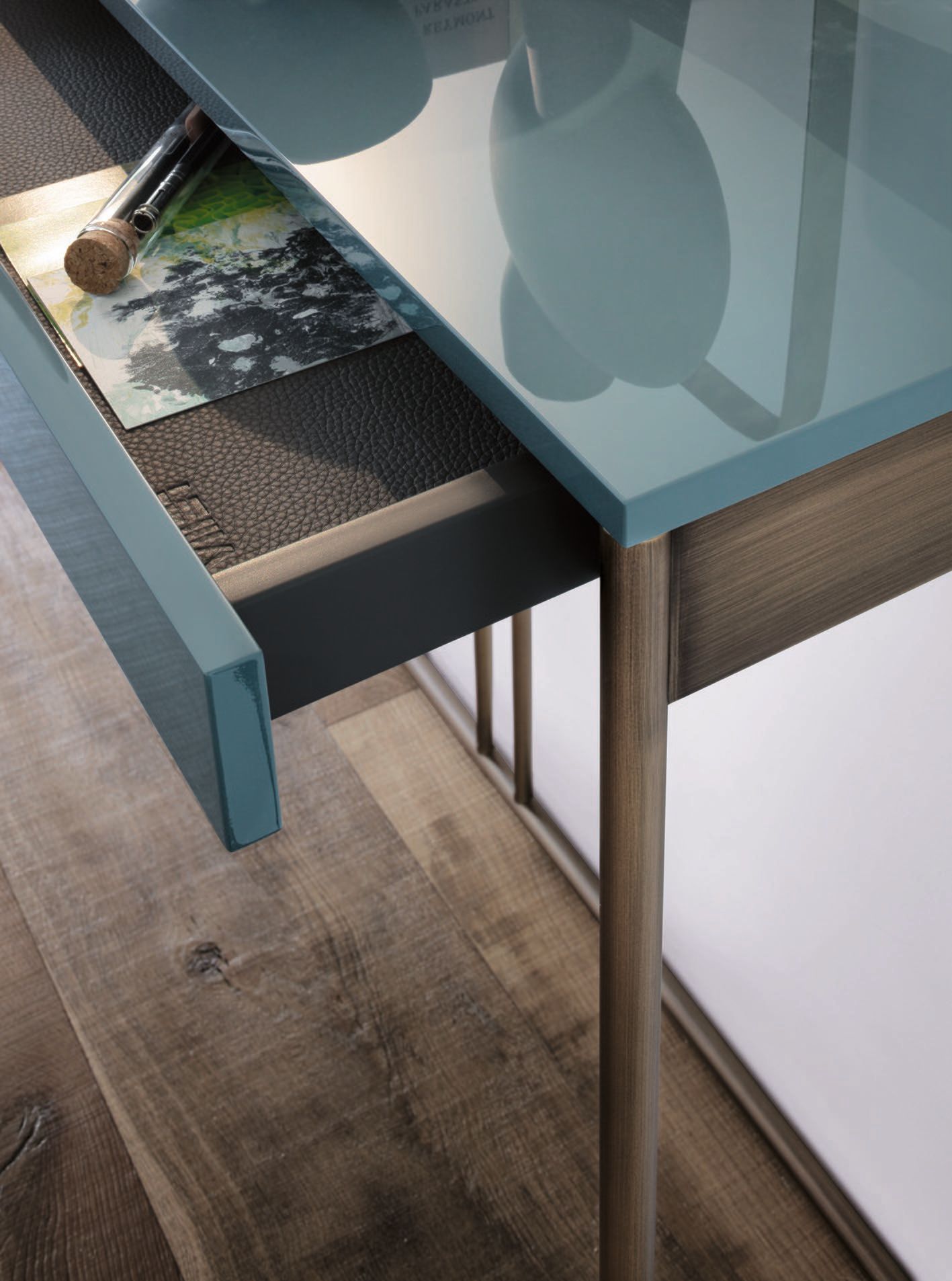 ELLA Console table By Lema | design David Lopez Quincoces