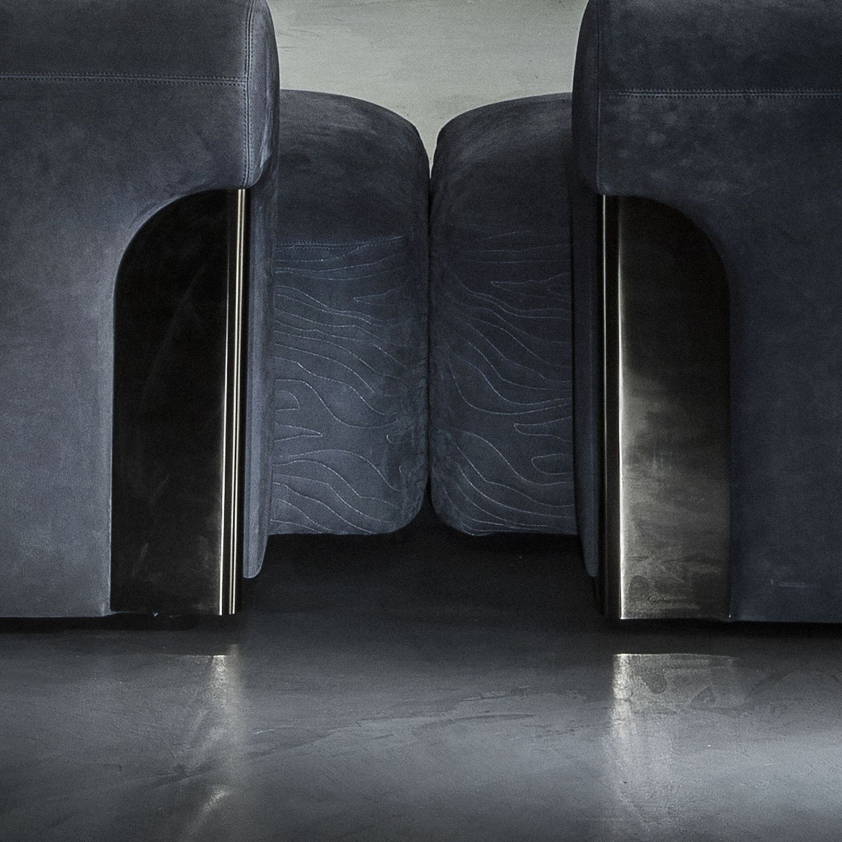 NIP Sofa By Longhi