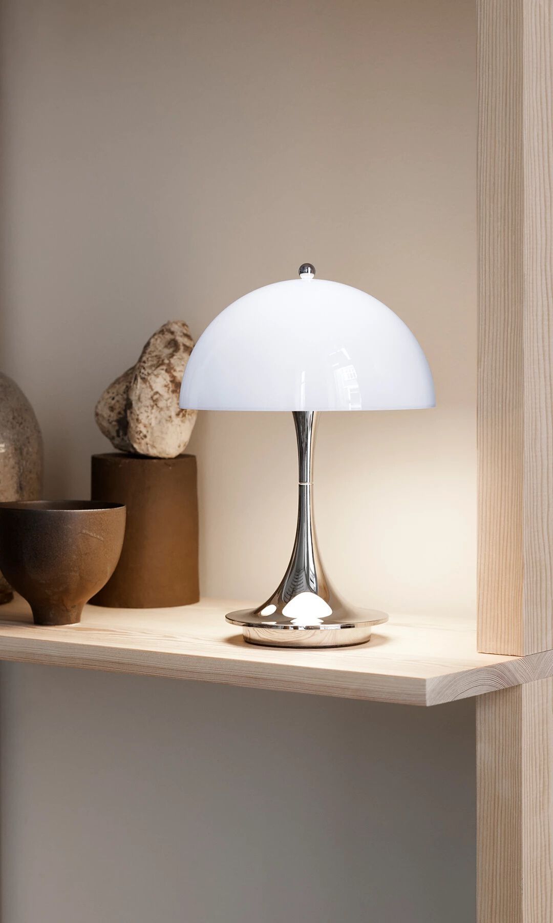 PANTHELLA 160 V3 PORTABLE Table lamp By Louis Poulsen | design Verner ...
